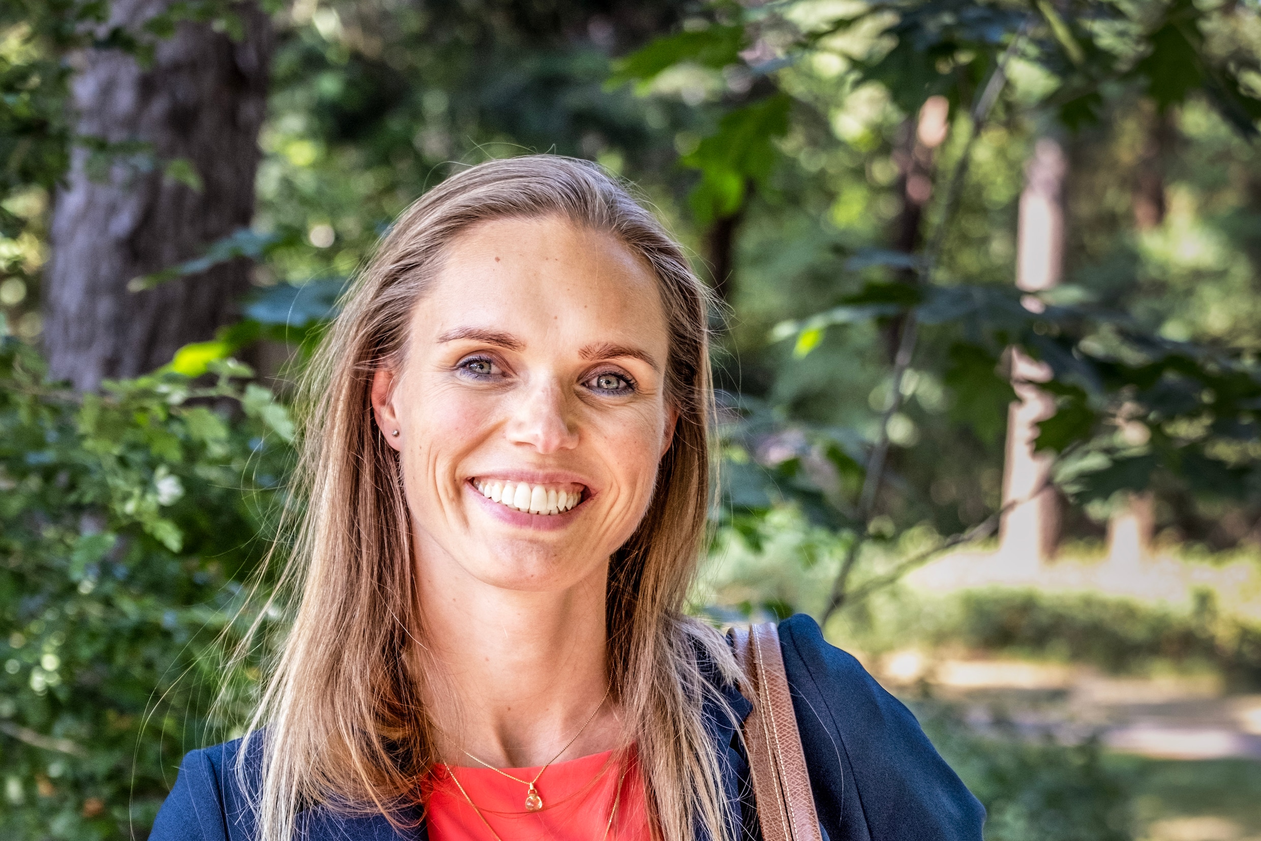 ‘Blindfluencer’ Tjarda Struik (37), de nieuwe burgemeester van ...