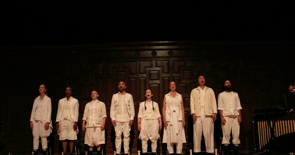 Recensie: ‘Indra’s Net’ is een vrolijke viering van saamhorigheid | de ...