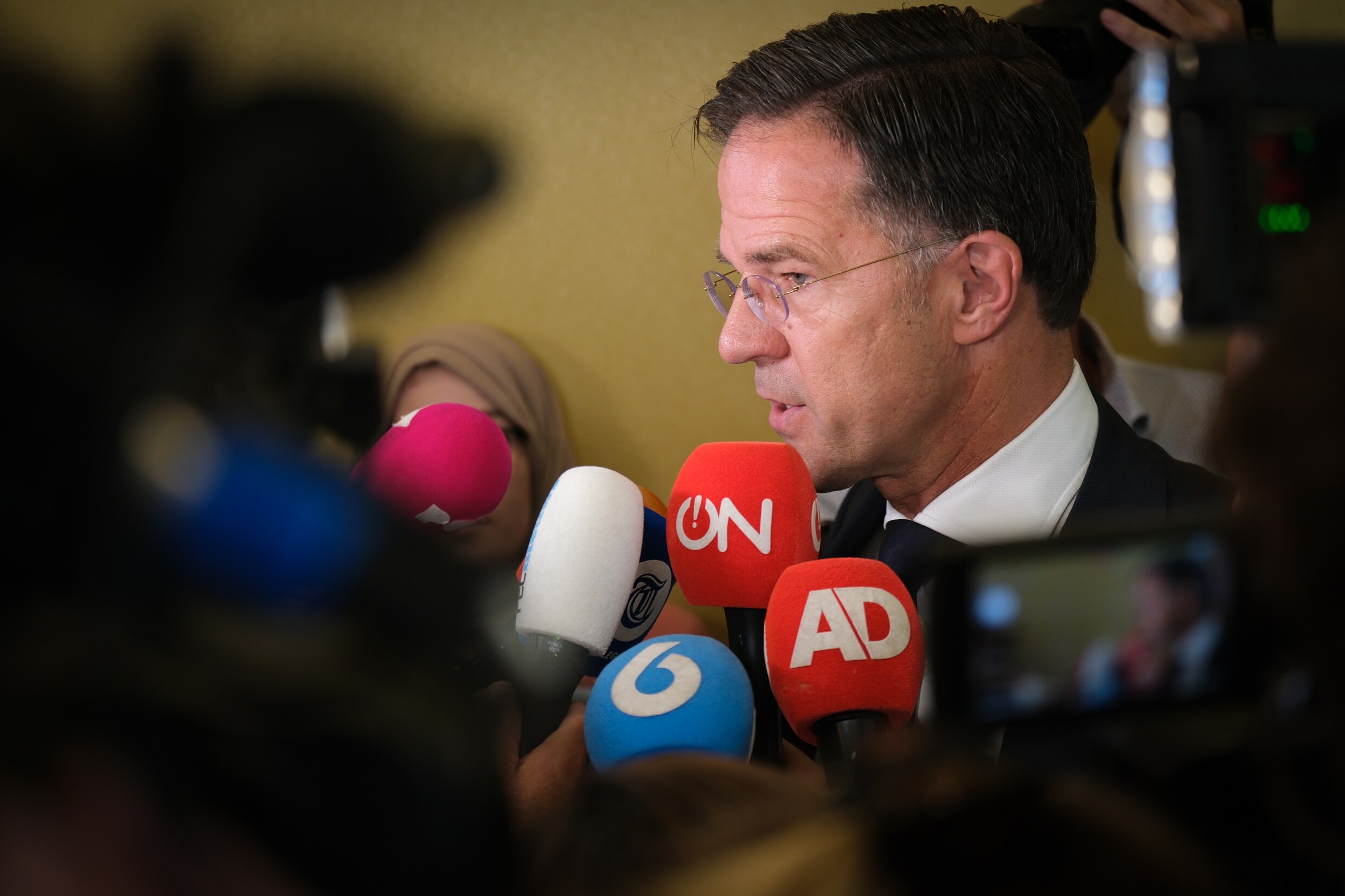 Voor- en tegenstanders Rutte verenigd in waardering voor premier, maar kritiek wordt niet ...