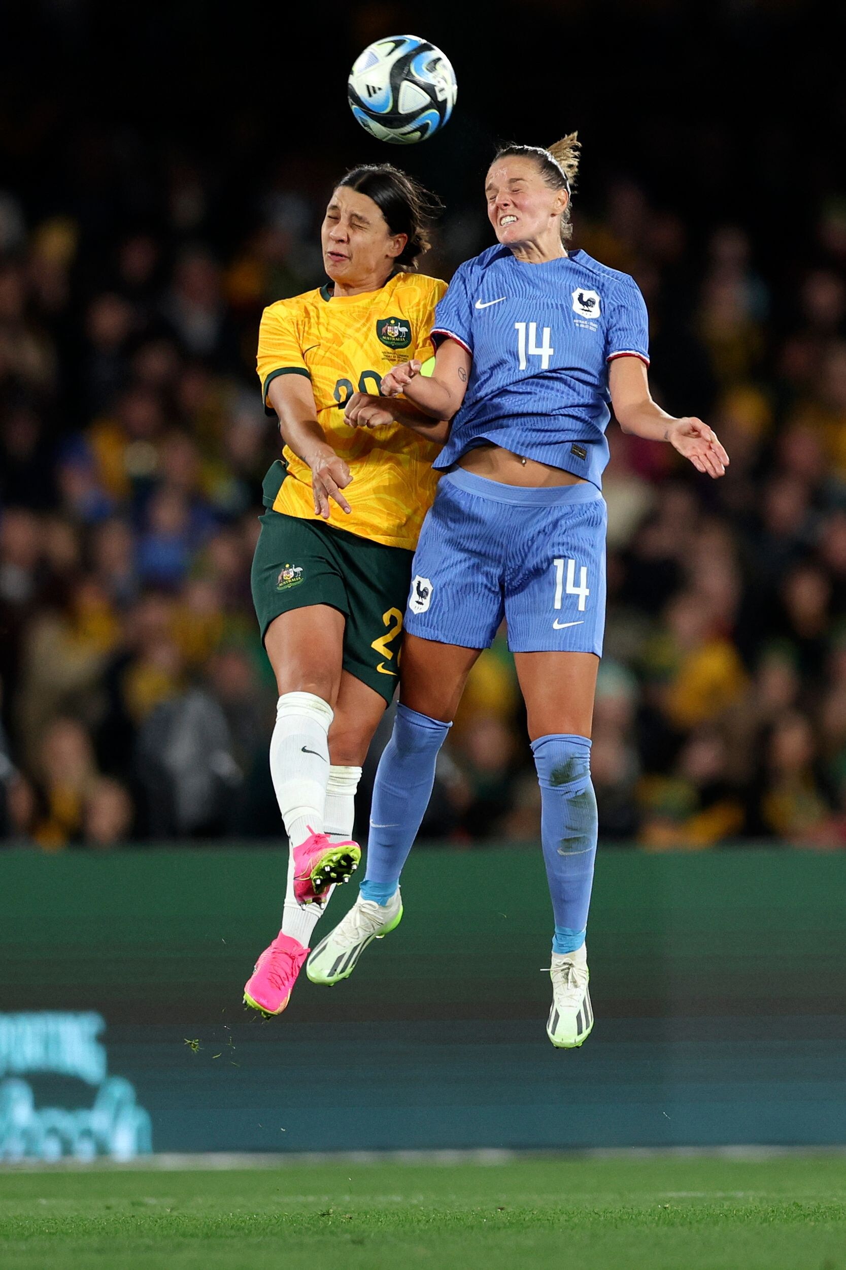 Zo goed als de Australische Sam Kerr kan voetballen, zo groot was haar ...