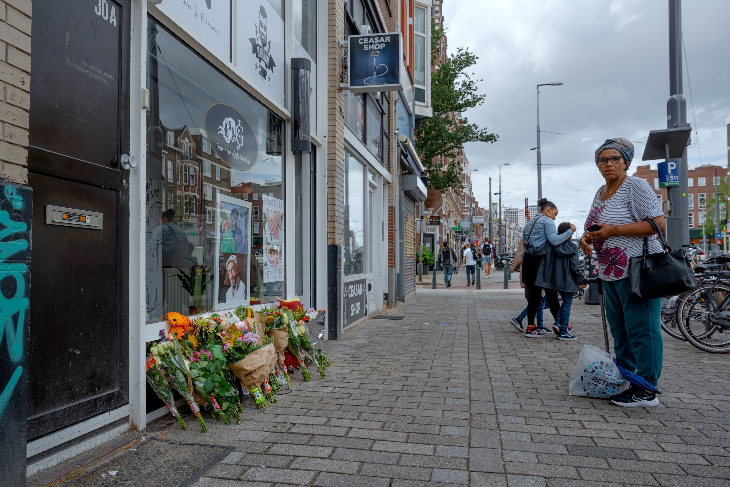Rotterdam rouwt om Tati Gomes, bedenker van de kapsalon: ‘Ik ga er nu ...