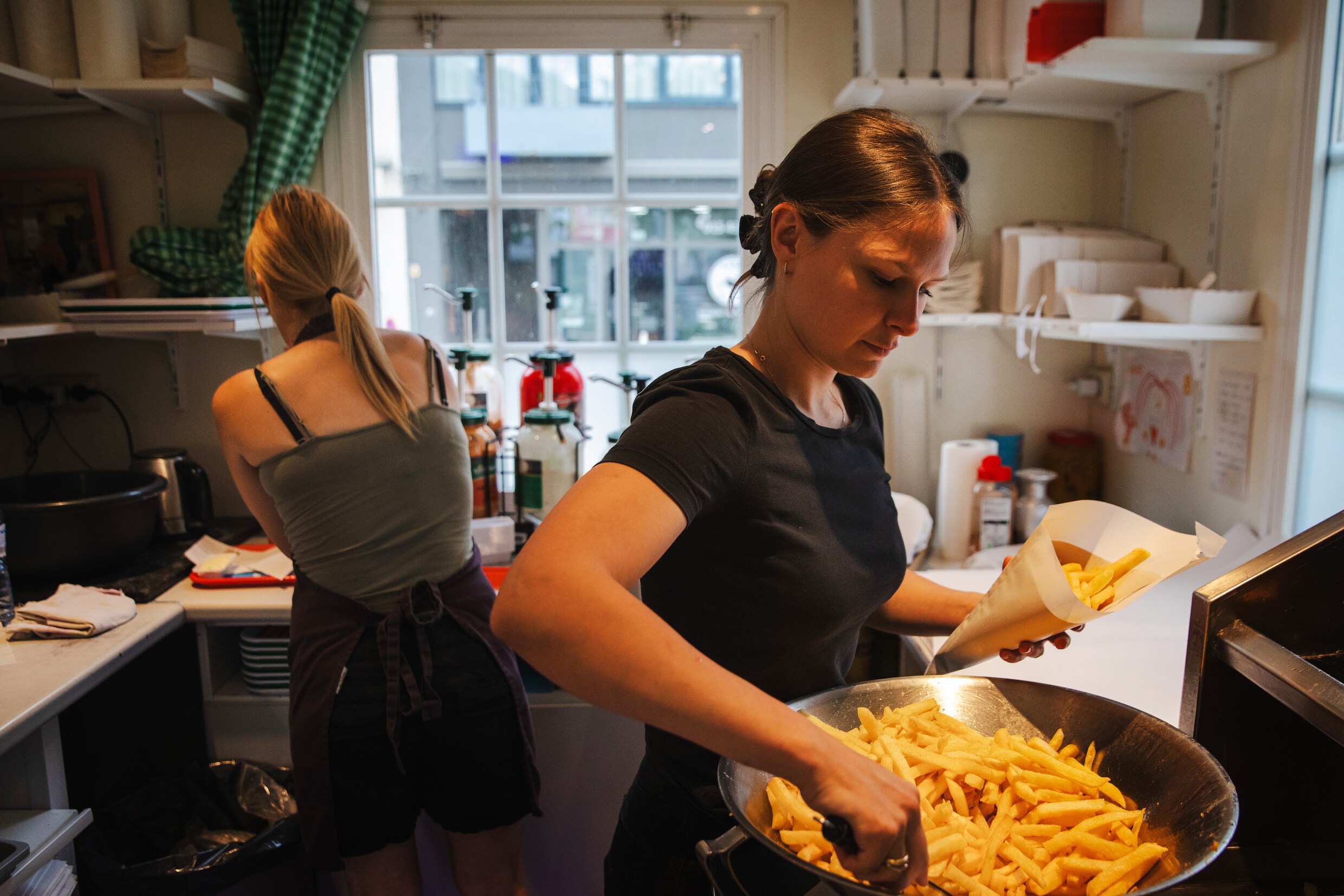 Frietkot wordt monument: ‘Zo beschermen we de ruimtelijke wanorde van ...