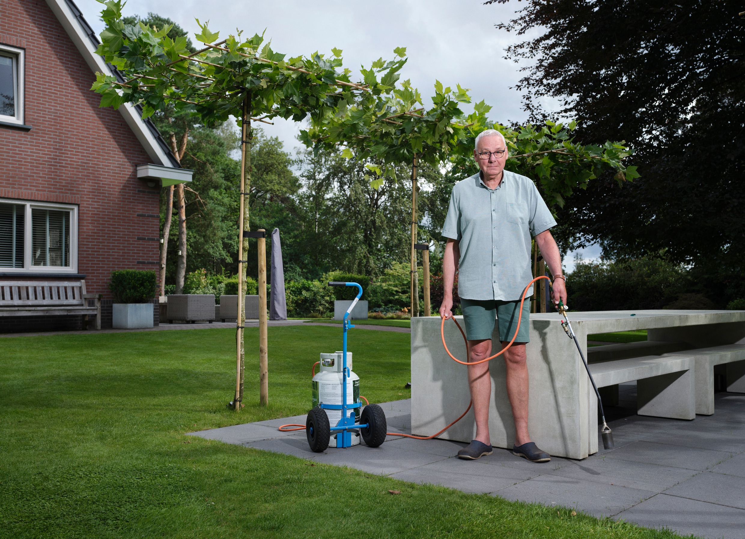 De man van Jan de Hoop wil nu elke dag het bos in, en daar is Jan de ...