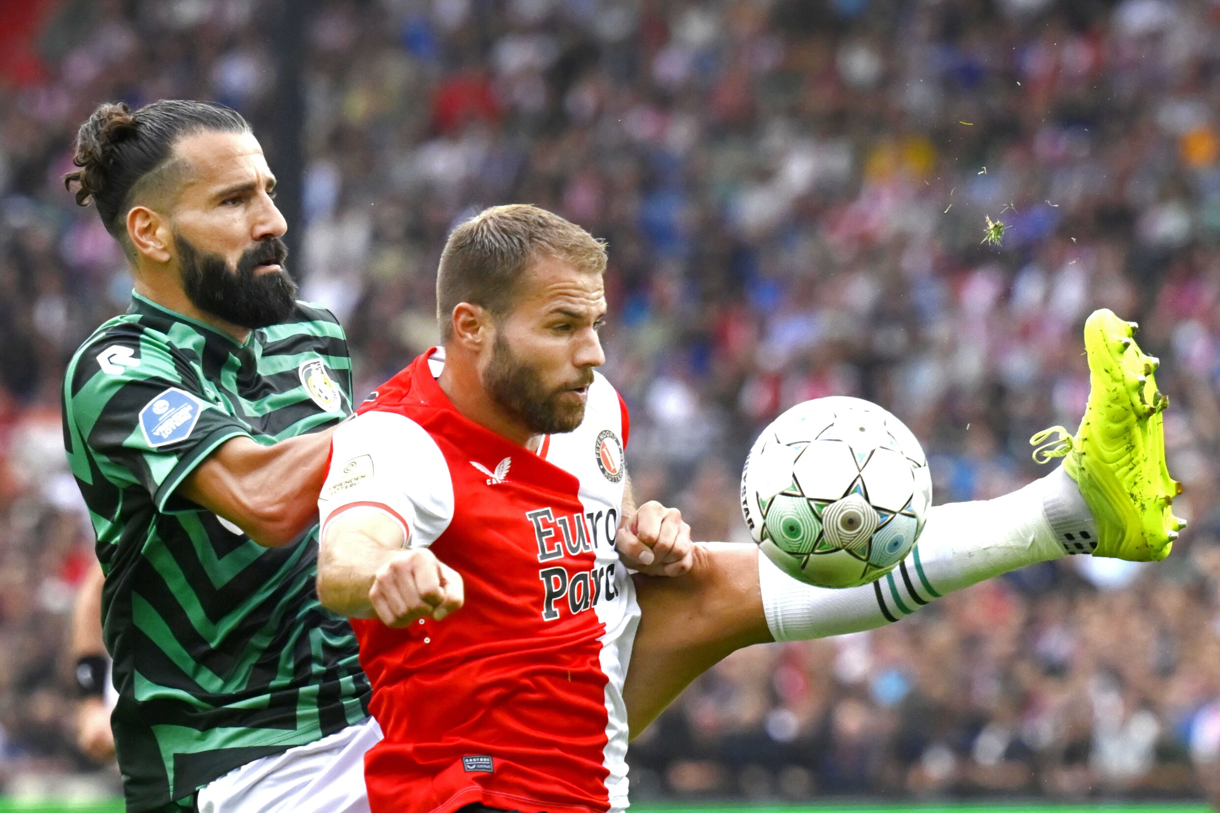 Slordig Feyenoord laat punten liggen bij seizoensouverture na ...