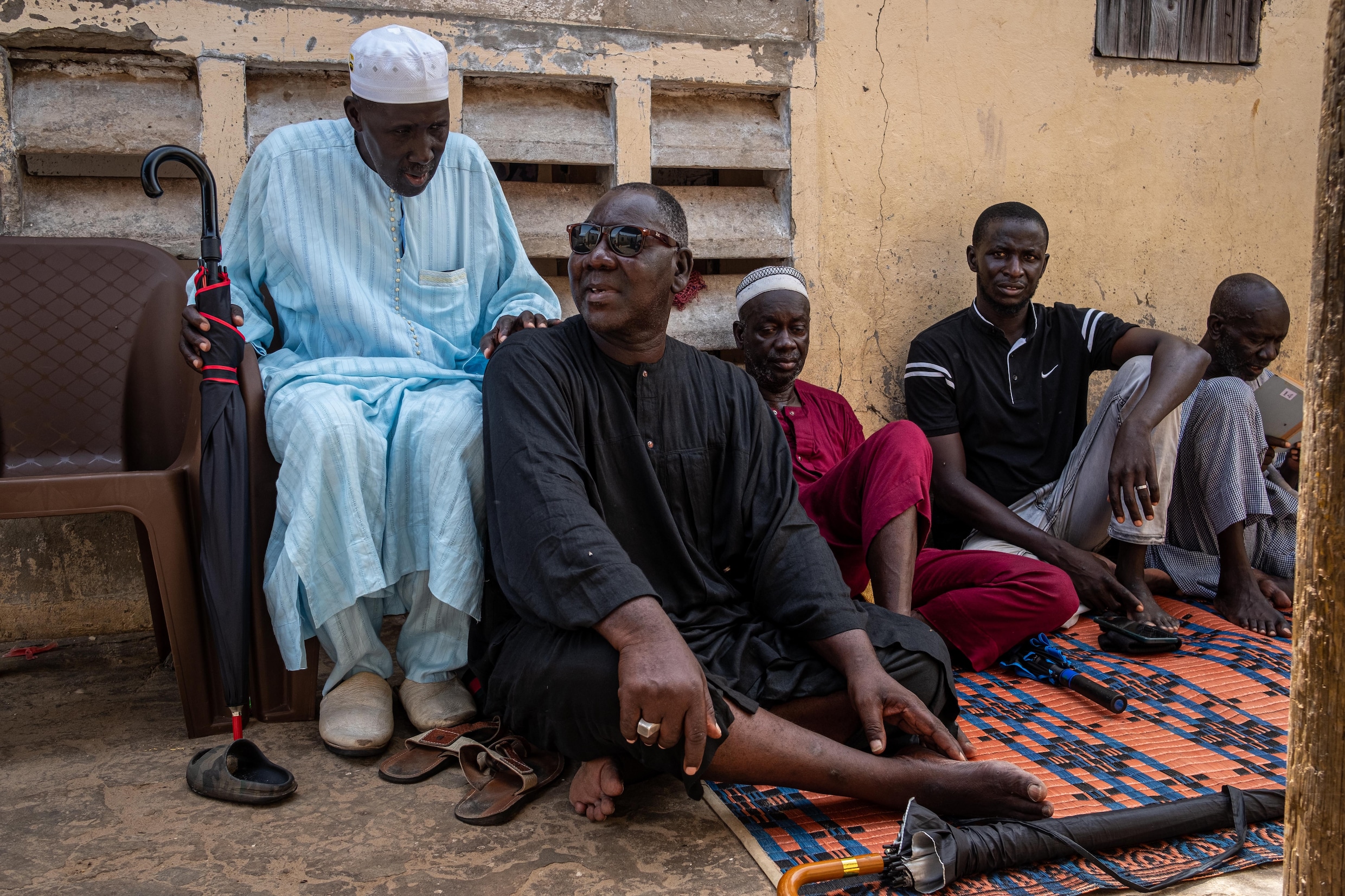 In het Senegalese Fass Boye gaat het scheepsdrama met migranten aan ...