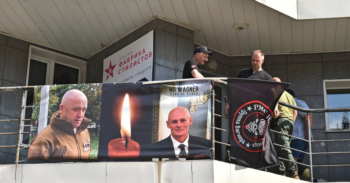 De vliegtuigcrash van Prigozjin houdt Rusland bezig: ‘Poetin zou een ...