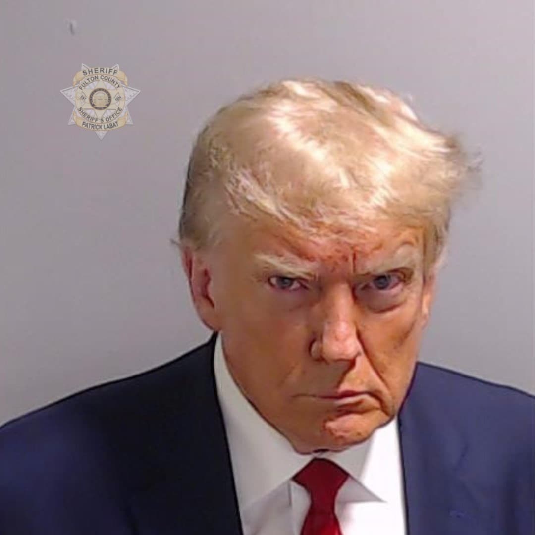 Trump gearresteerd in gevangenis Atlanta, vrij na betalen borgsom | de ...