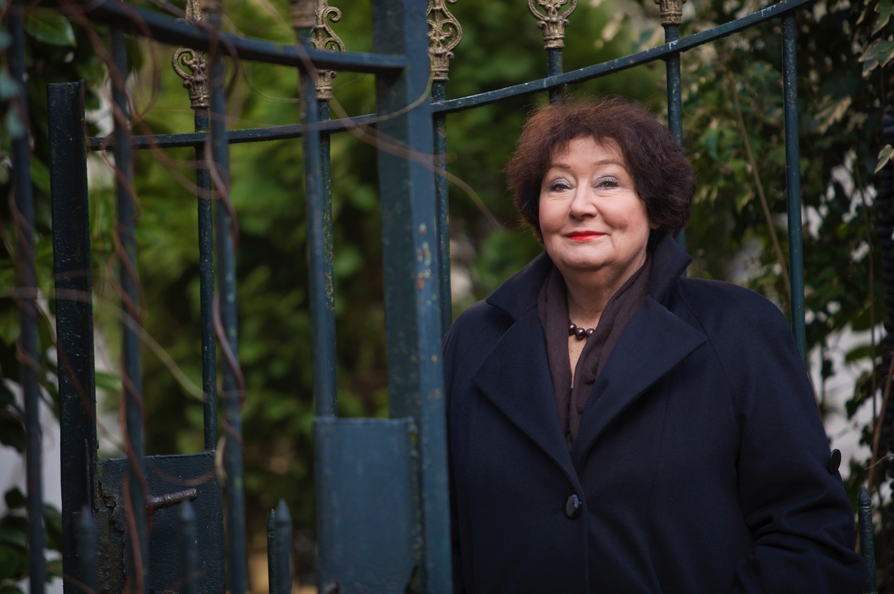 Tineke Beishuizen (1938-2023): geboren om te schrijven, soms een ...