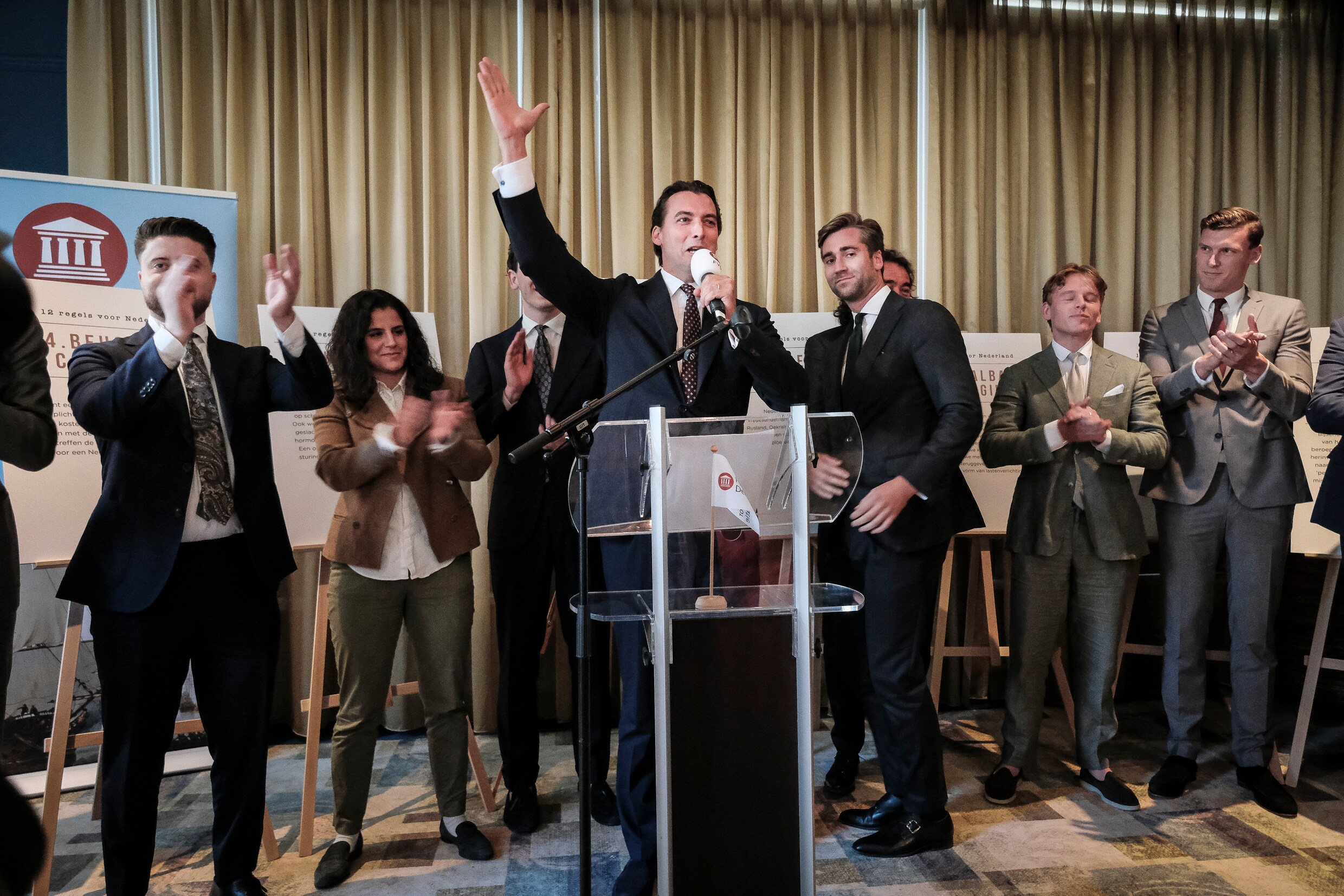 Baudet biedt geld aan voor steun aan Forum-campagne | de Volkskrant