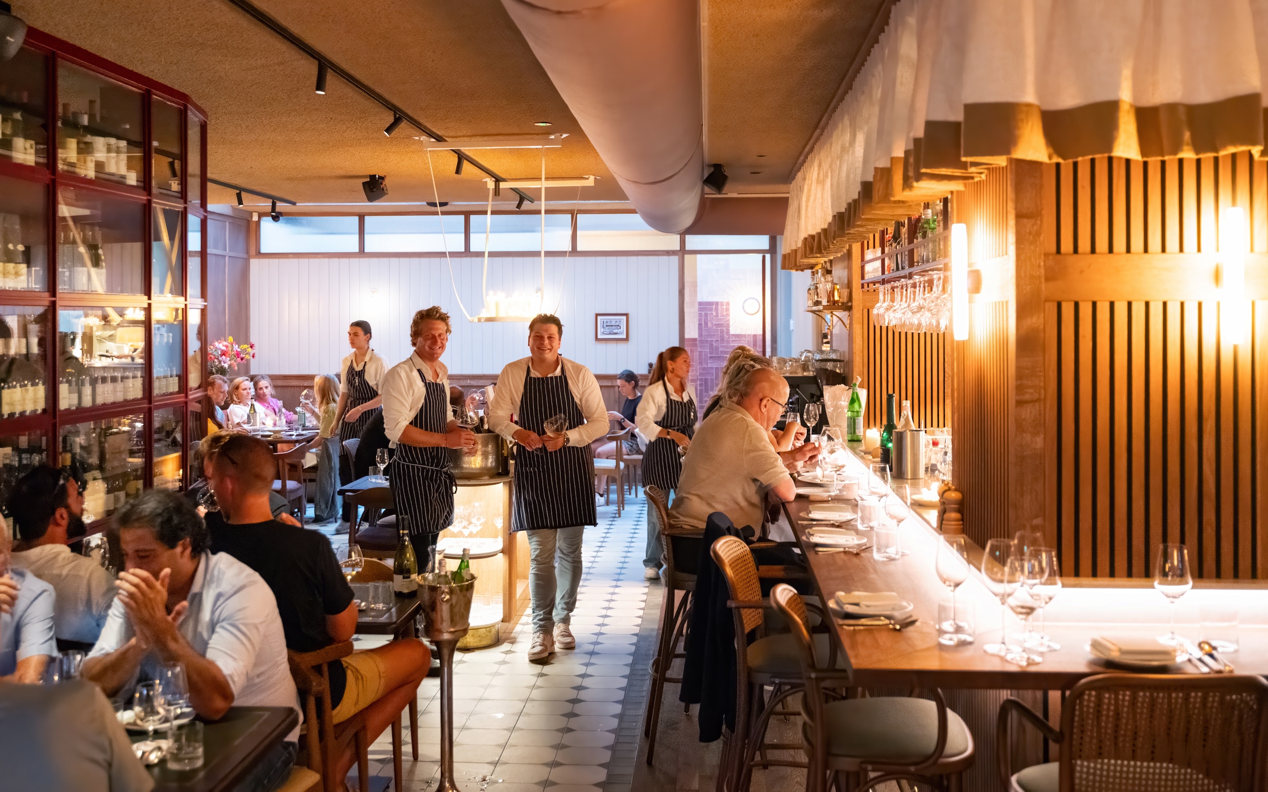 Minder knutselen, maar verder is het eten in deze nieuwe Amsterdamse ...