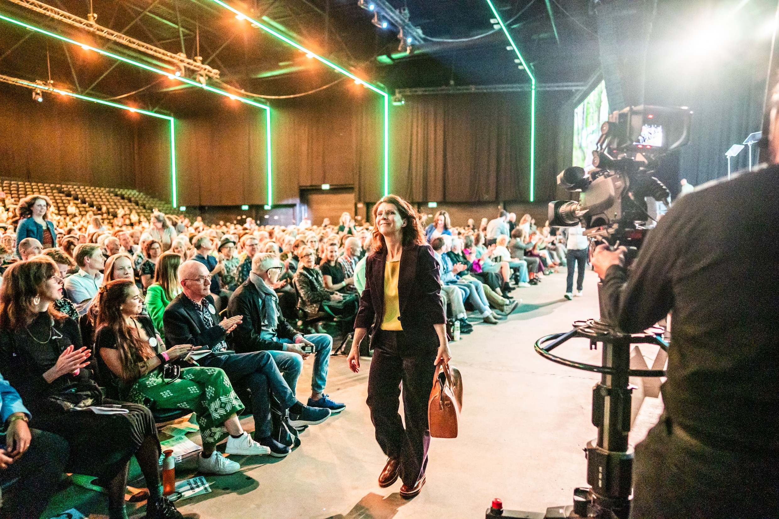 Partij voor de Dieren blijft gestaag groeien in ledenaantallen; Denk ...