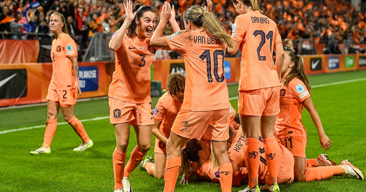 Oranje houdt olympische droom levend na belangrijke zege op Engeland | de Volkskrant