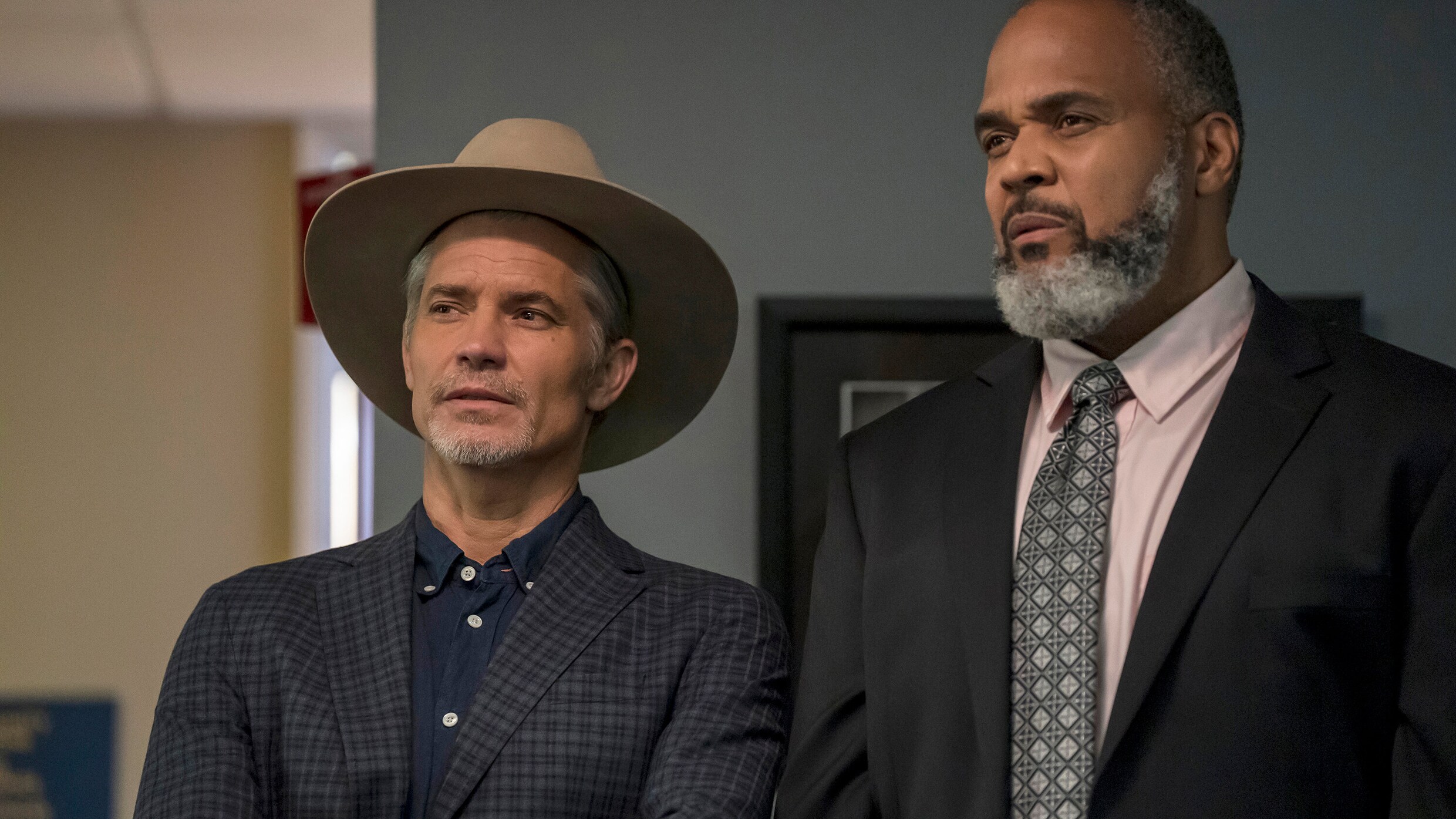 De Beste Series Van De Week Het Sfeervolle ‘justified En Een Overvol Seizoen ‘sex Education