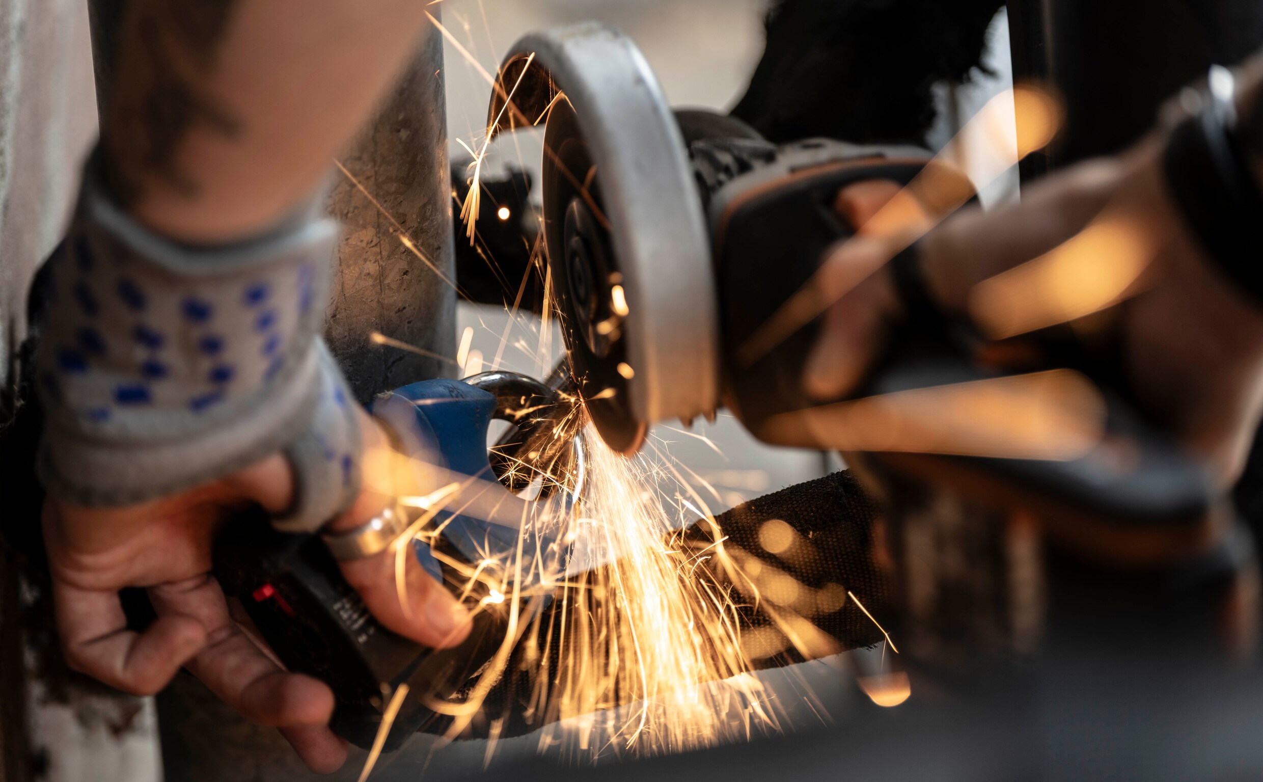 De jacht op gestolen elektrische bakfietsen is geopend | de Volkskrant