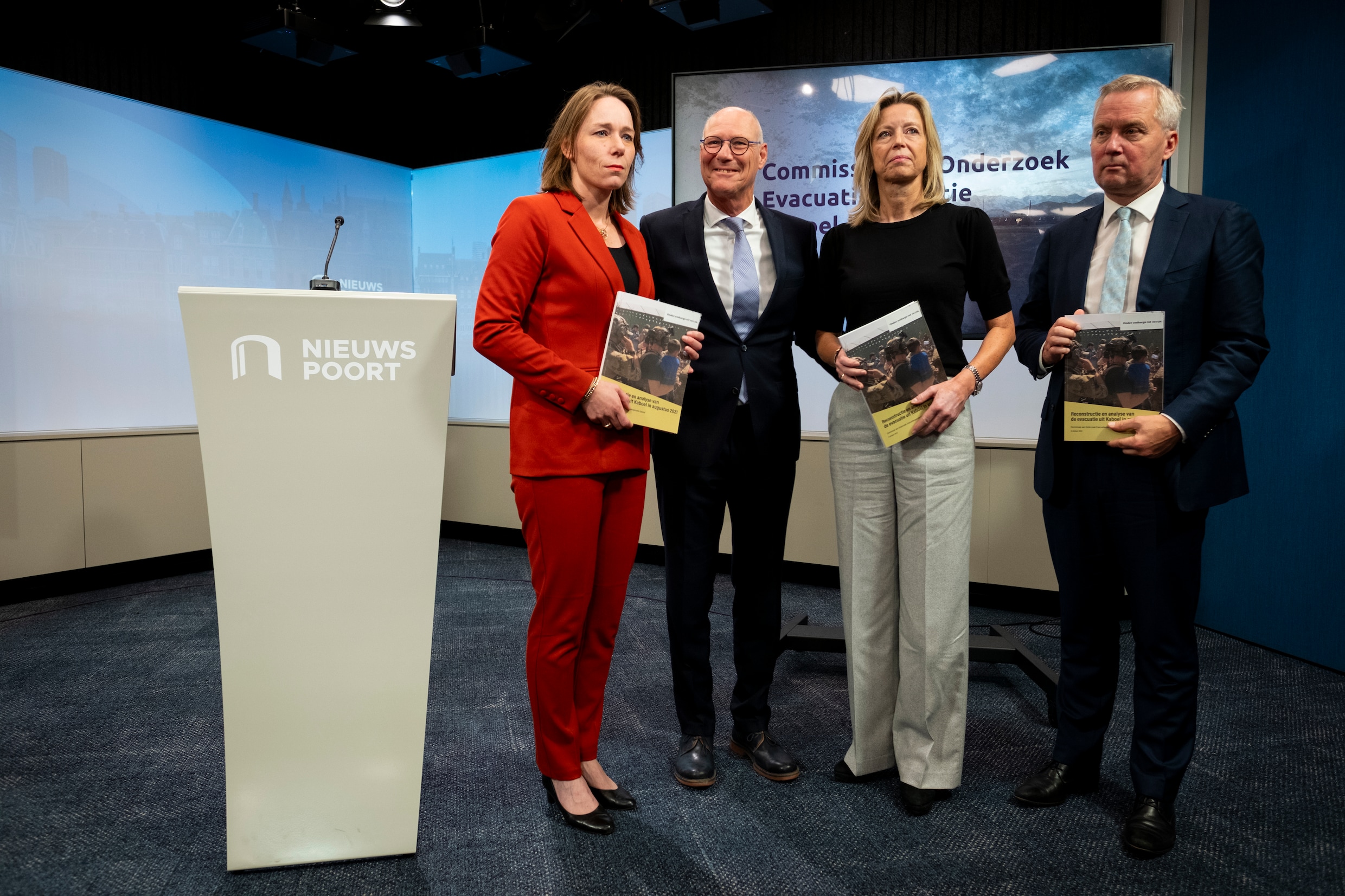 Opinie: Commissie die evacuaties uit Kabul onderzocht, ontwijkt pijnlijke vragen | de Volkskrant