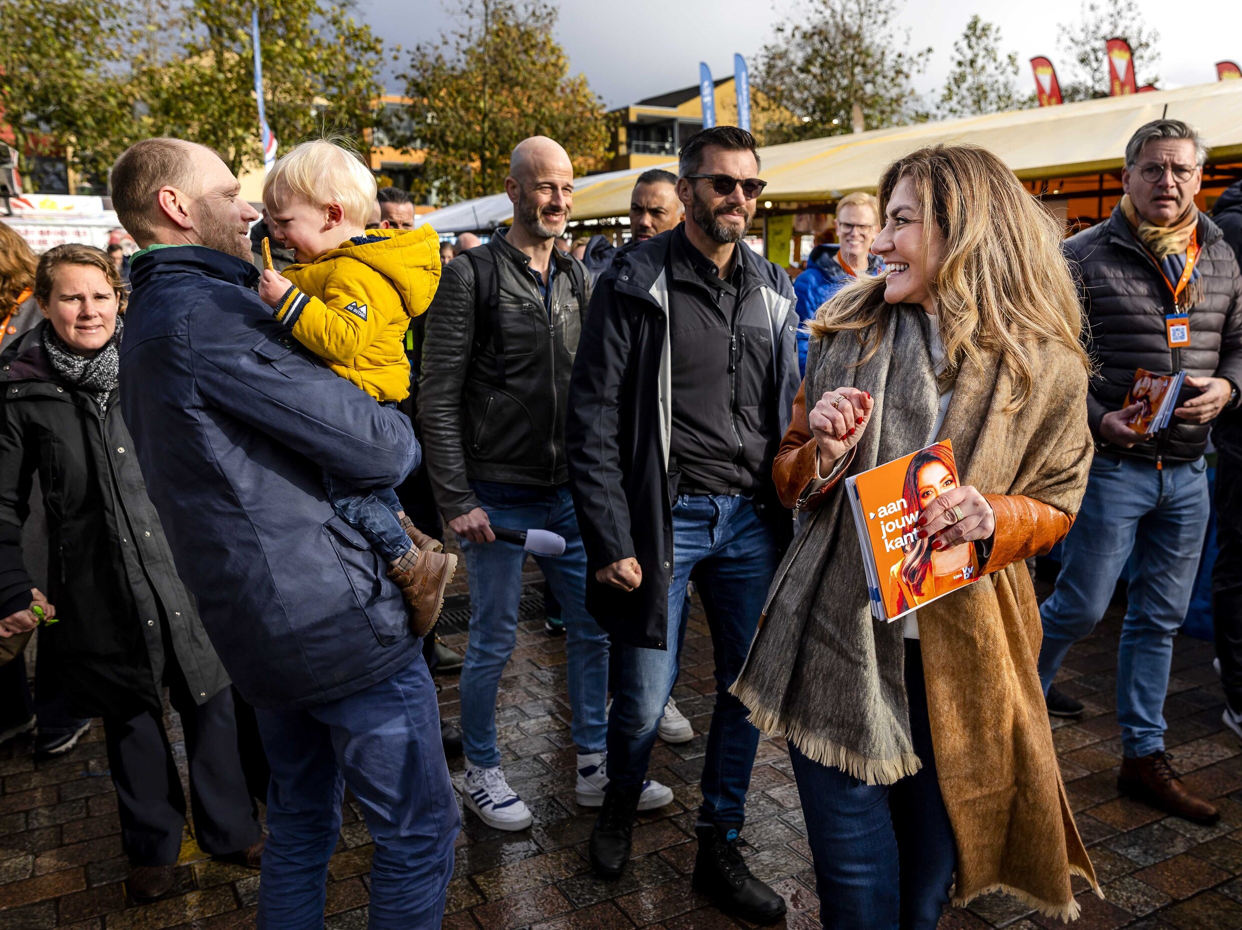 Opinie: Als politieke partijen pas vlak voor de verkiezingen hun ...