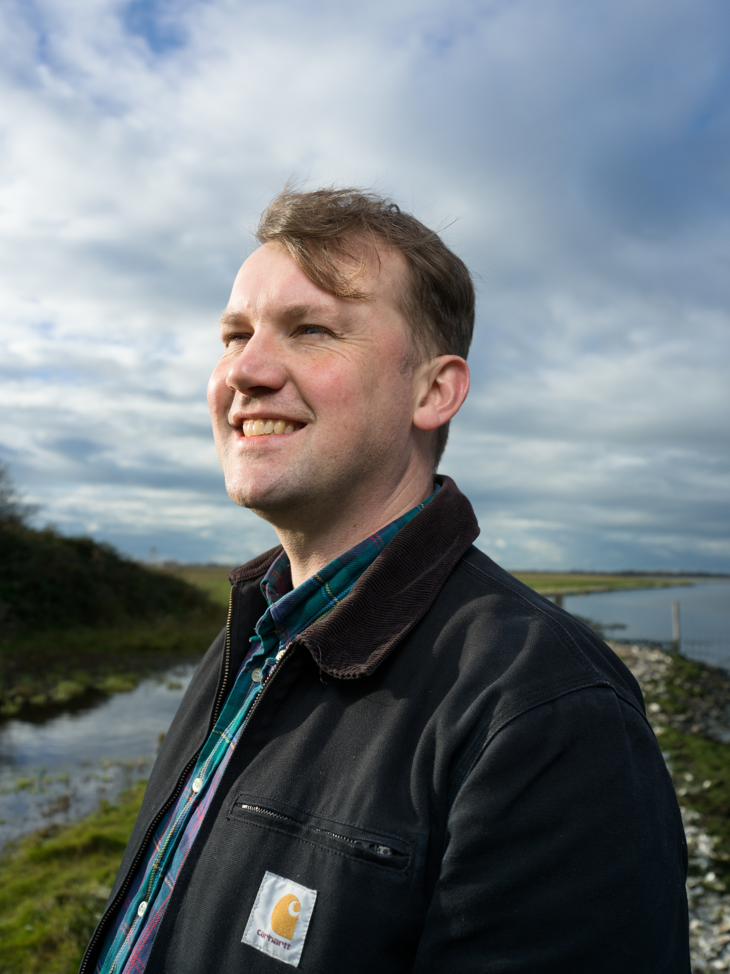 Half-serieus of niet: zijn zoektocht naar eiland Hompelvoet heeft auteur Jan van Tienen iets te ...