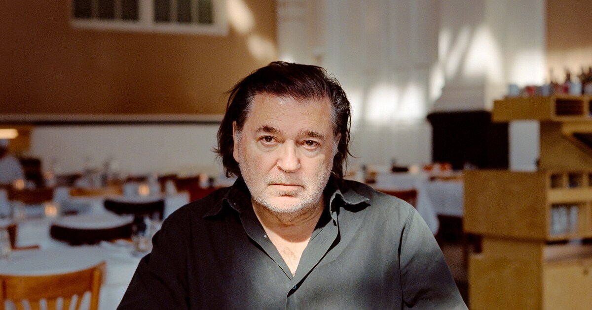 Recensie: ‘Stad van de honden’ van Leon de Winter is schetsmatig ...