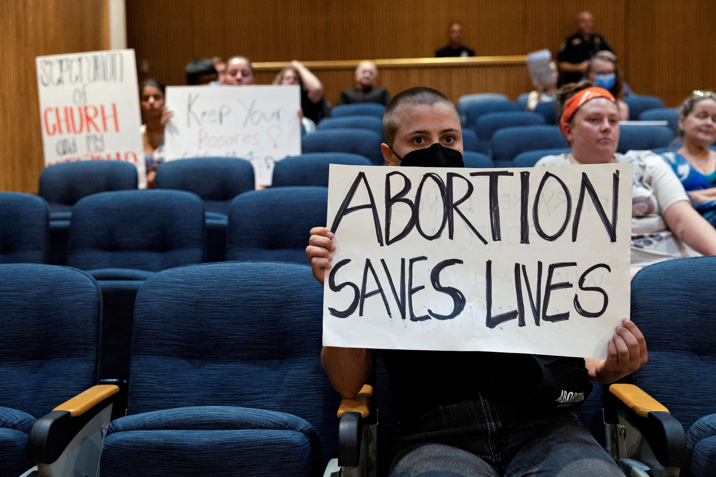 Amerikaanse vrouw die ondanks mogelijk fatale aandoening foetus geen ...