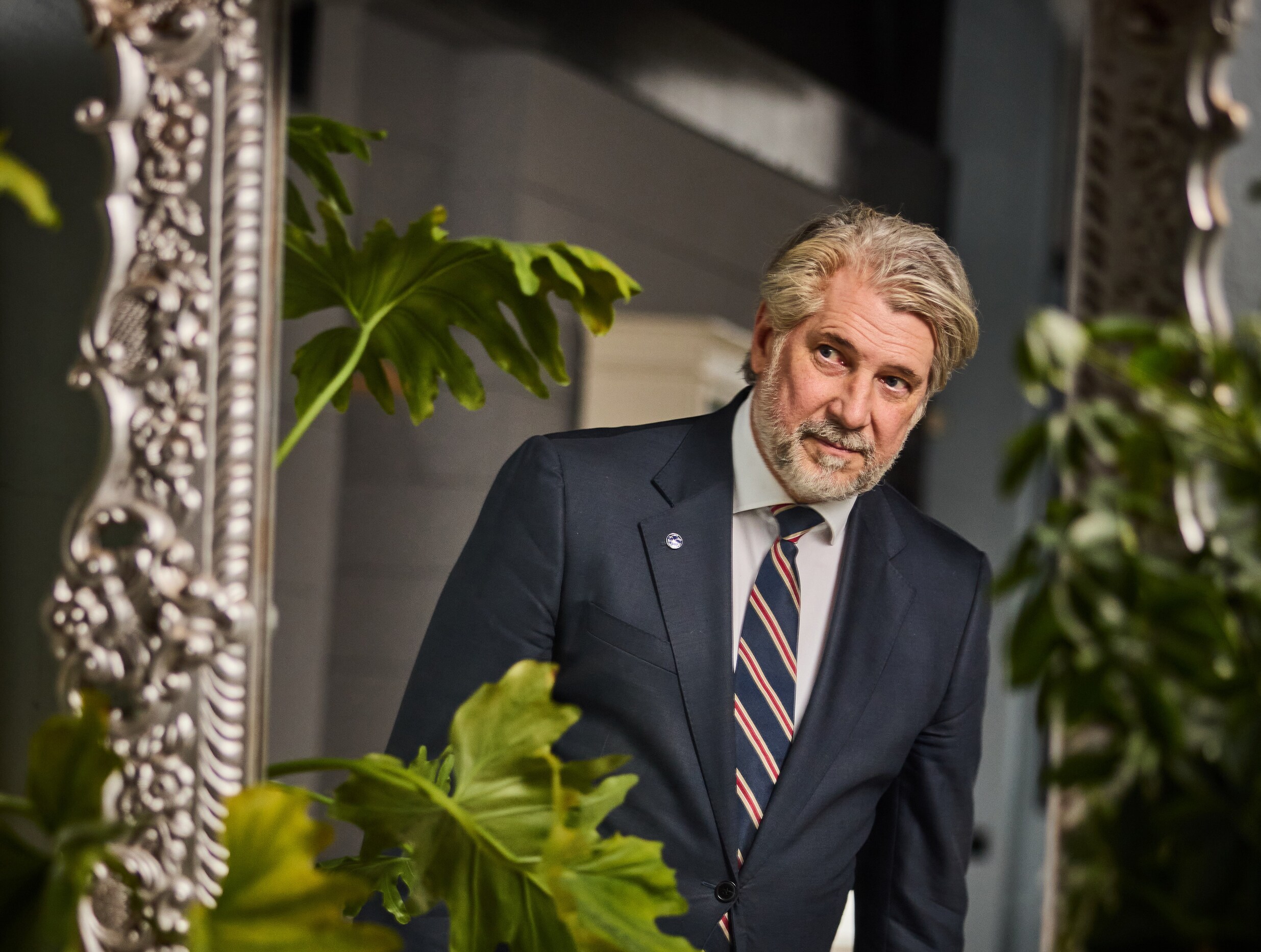 Eerste ‘politieke’ griffier van de Tweede Kamer moet aan de zijde van ...