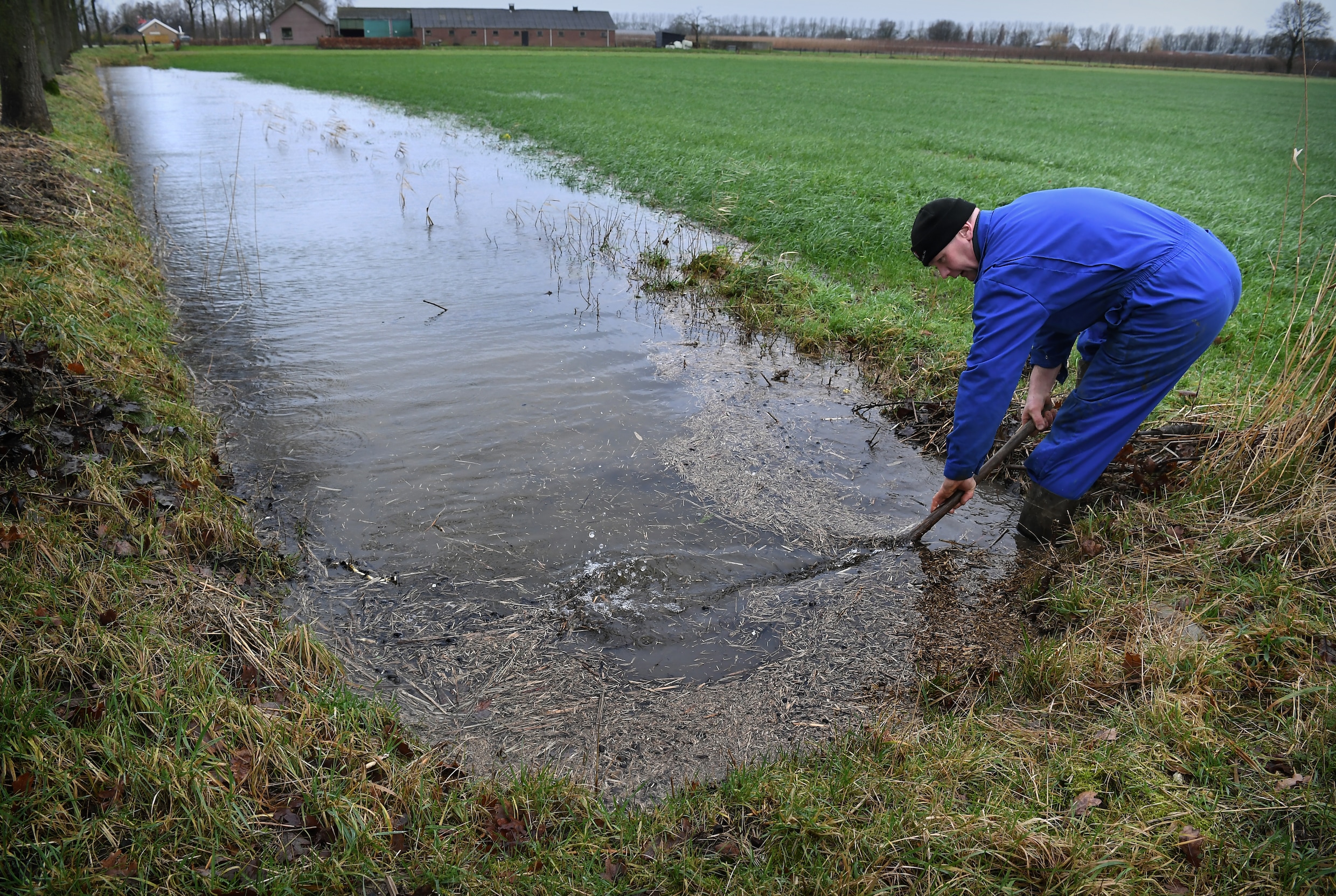 EU versoepelt milieuregels voor boeren voor tweede keer in jaar tijd ...