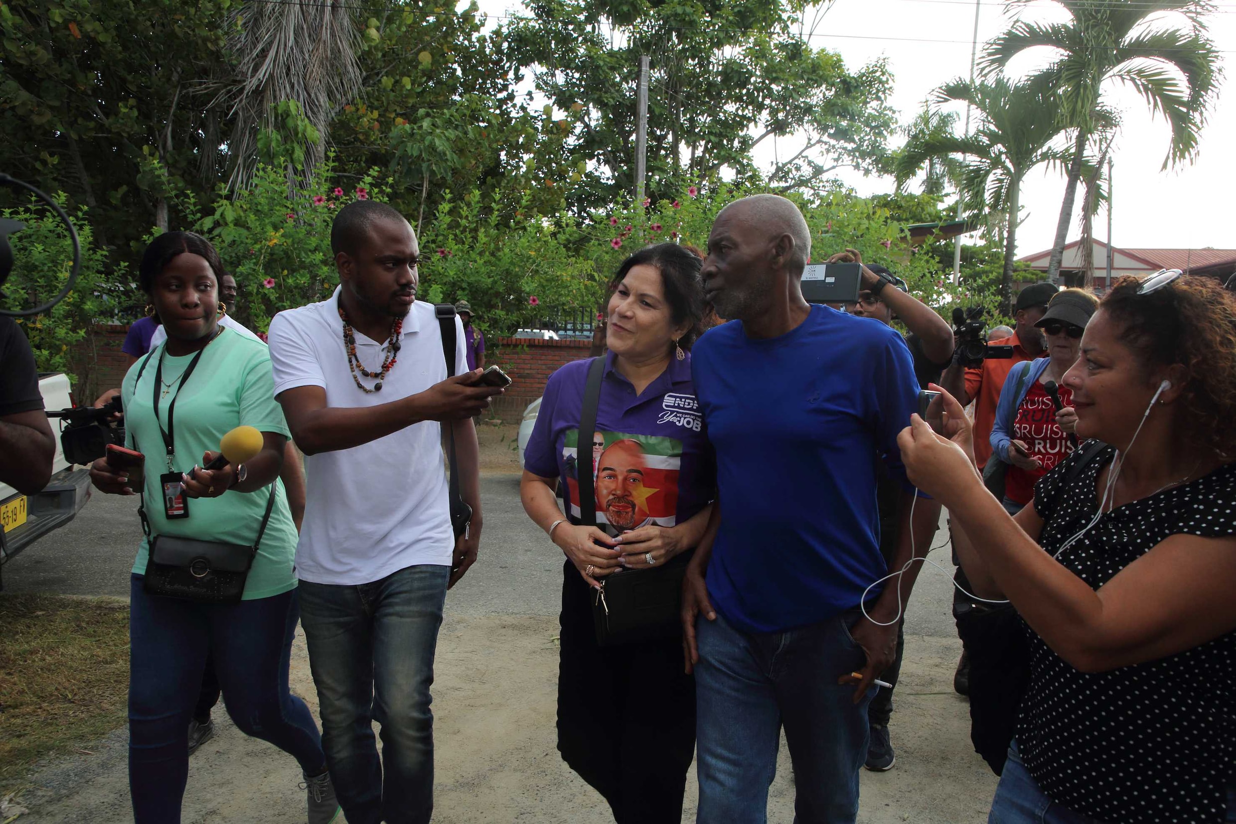 Opsporing van Surinaamse oud-president Desi Bouterse in gang gezet ...