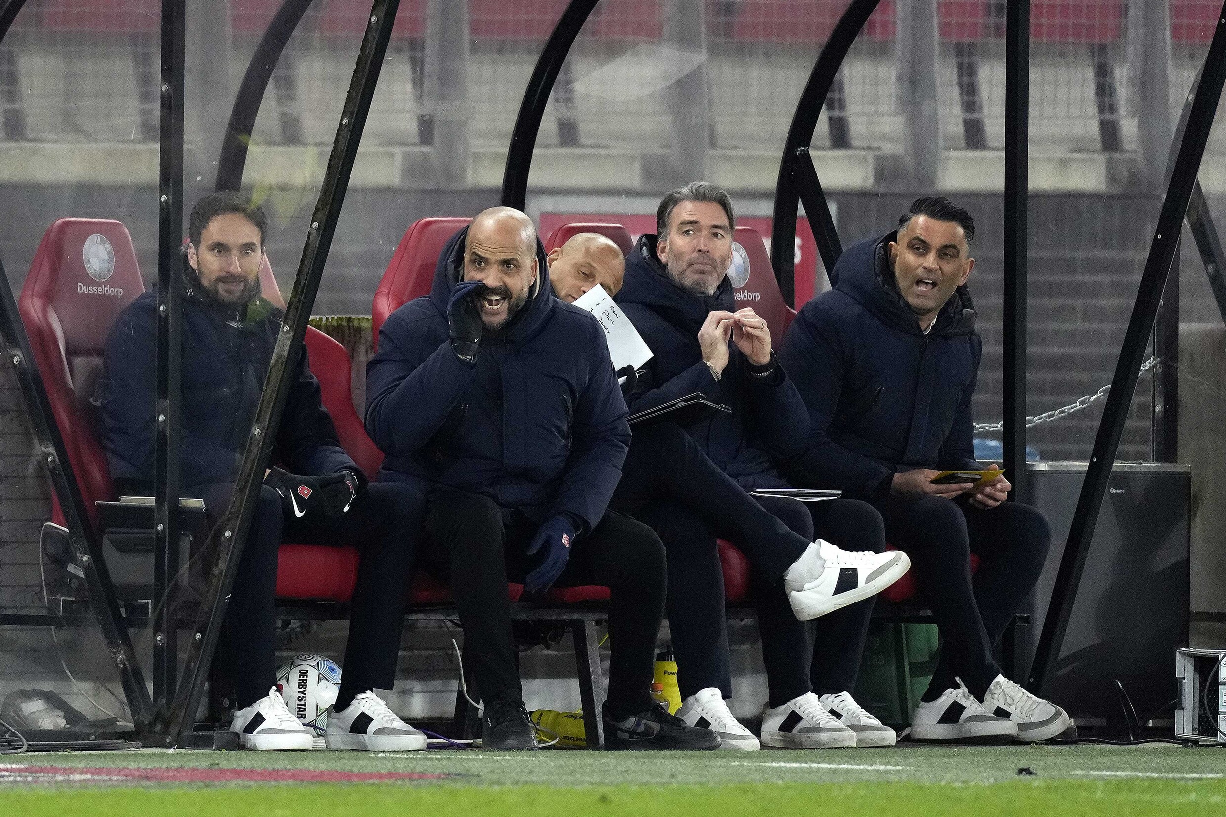 Kwalitatief afgeroomd AZ ontslaat trainer Pascal Jansen | de Volkskrant