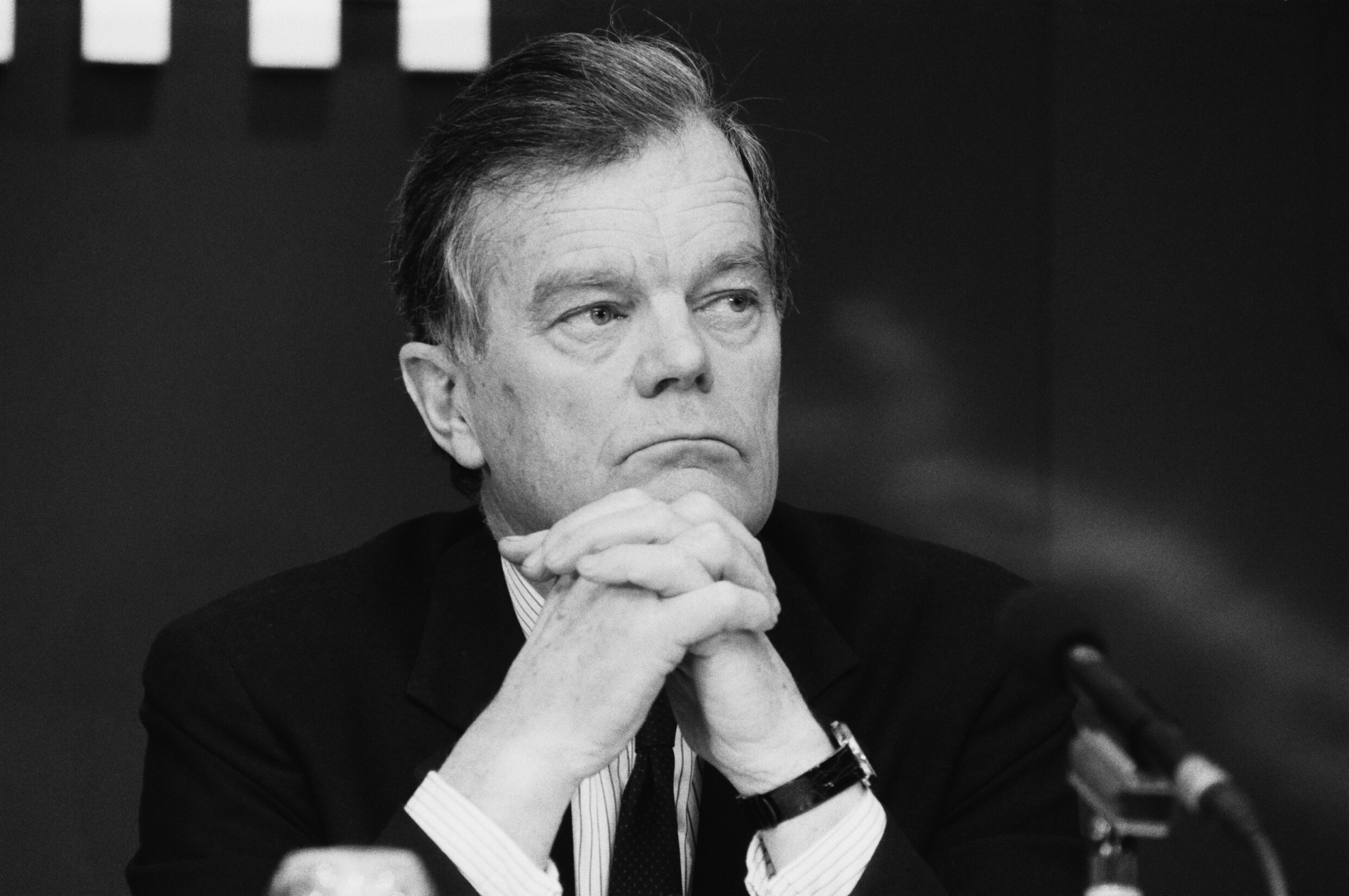 Politicus ontduikt netelige vraag over ‘tribale essenties’ | de Volkskrant