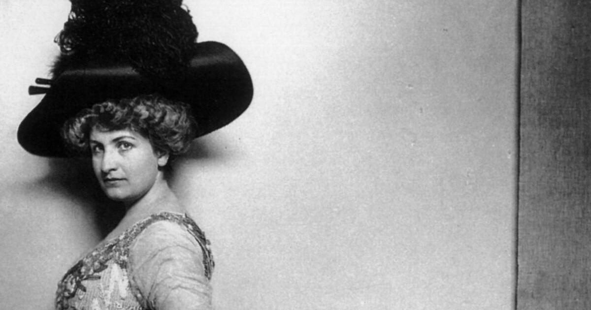 Alma Mahler krijgt een hoofd als een boei | de Volkskrant