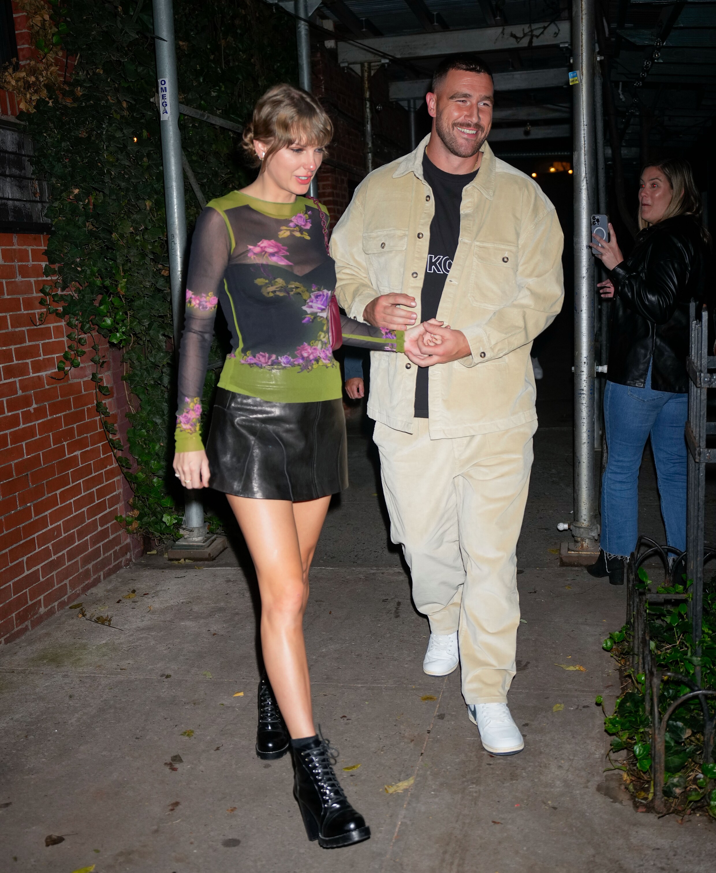 Hoe Taylor Swift de show steelt bij de Super Bowl zondag – al te ...