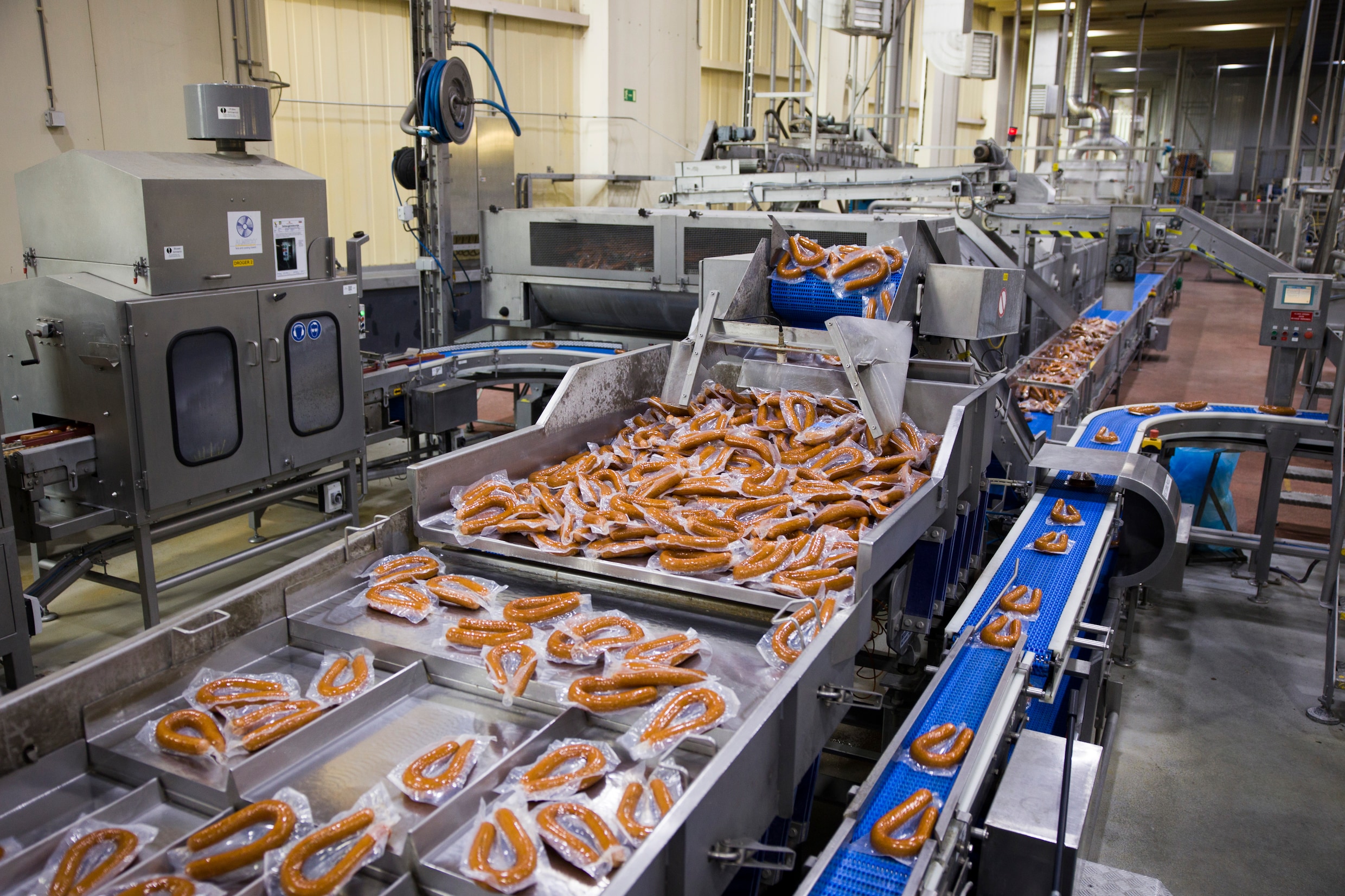 Unilever verkoopt merken Unox en Zwan aan Zwanenberg, de maker van onder meer Kips-leverworsten ...