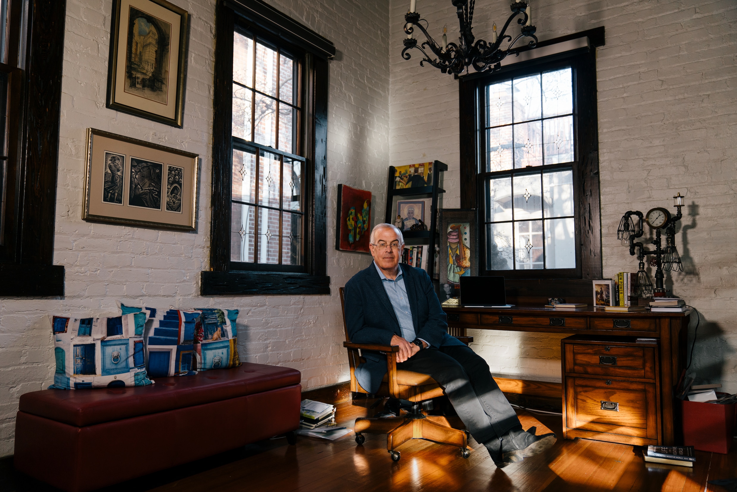 Schrijver en columnist David Brooks: ‘Ik vertrek regelmatig bij een feestje met het besef dat ...