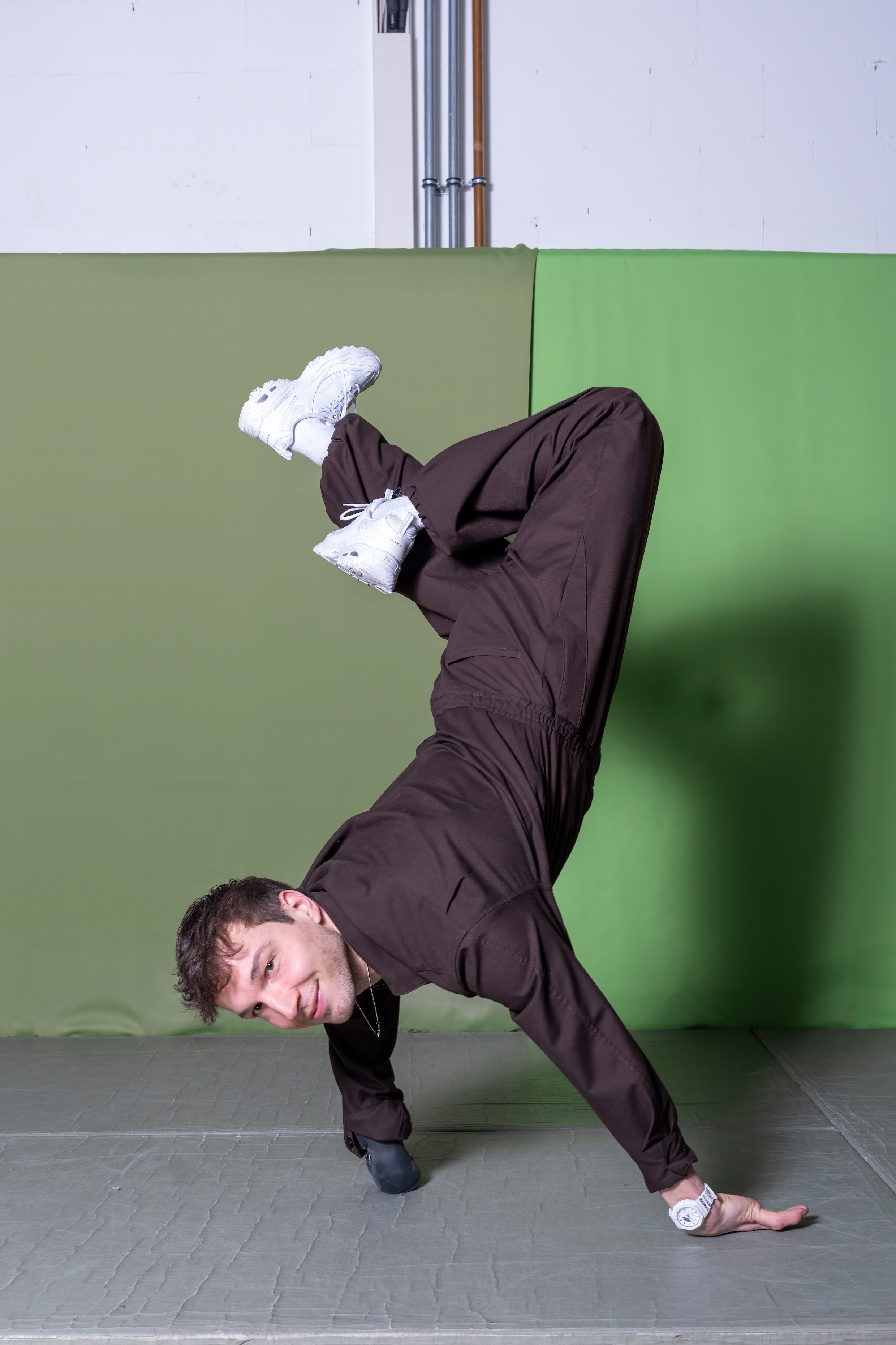 Redouan Ait Chitt kwam met 6-0 achterstand ter wereld, maar breakdancete zich naar de top | de ...