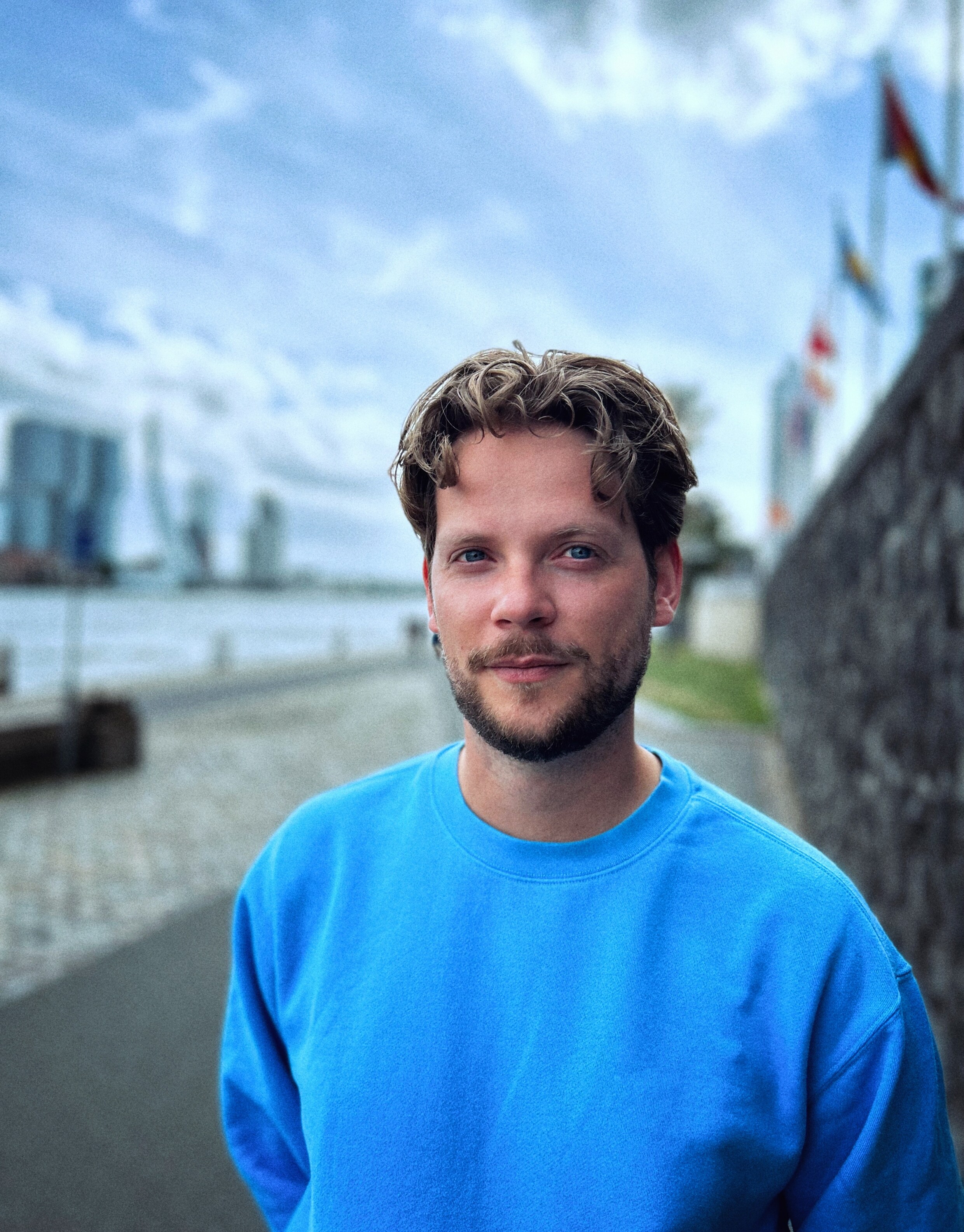 Weekendwijsheid van schrijver Tom Hofland: ‘Genante hobby’s bestaan ...