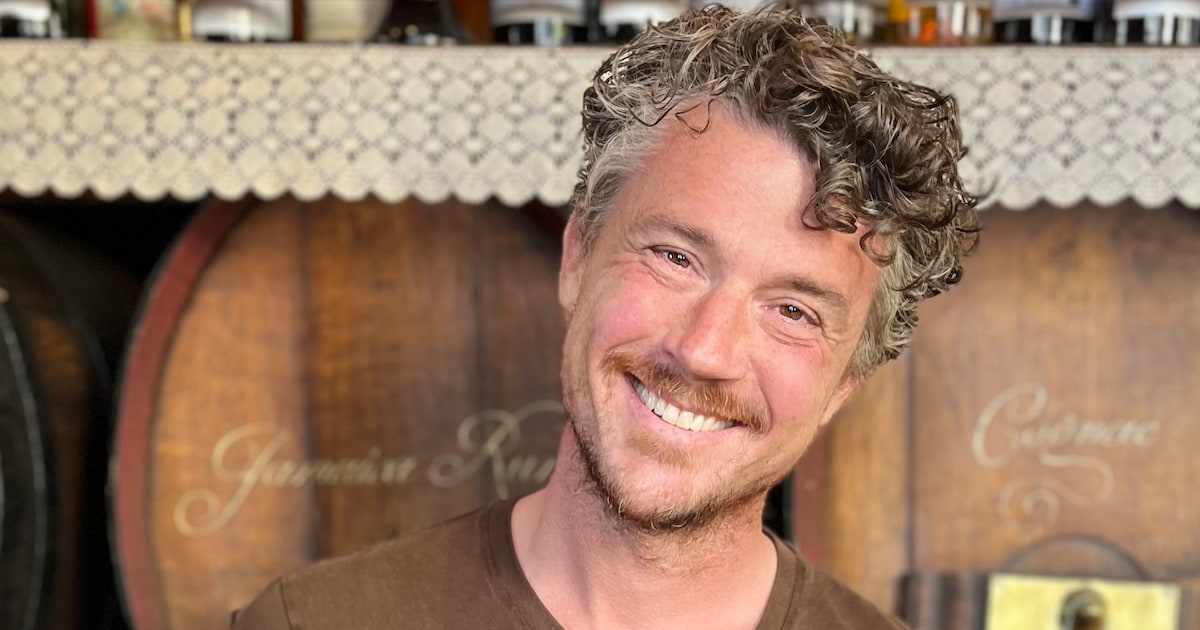 De roman ‘Café Dorian’ van Gilles van der Loo is ingenieus, magisch en ...