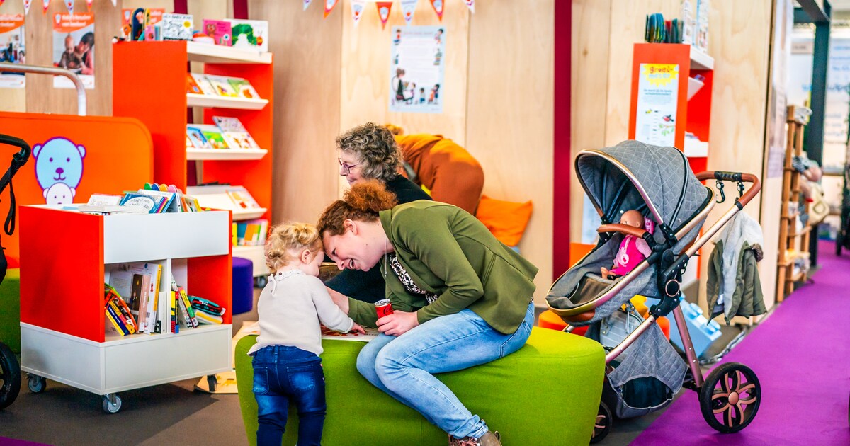 Jonge mensen stellen ouderschap uit, blijkt ook op de Negenmaandenbeurs ...