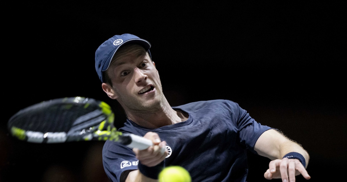 Tennisser Botic van de Zandschulp in Ahoy niet opgewassen tegen ...