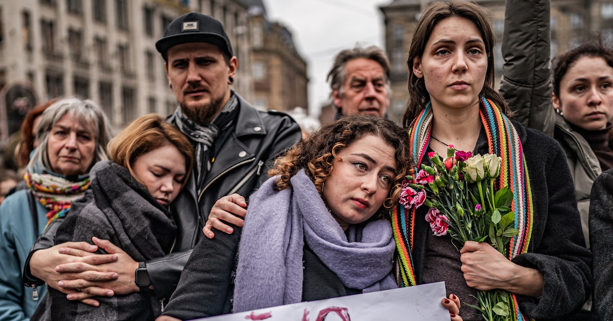 Woede en verdriet tijdens Navalny-protest op de Dam. ‘Ik hoopte dat hij ...