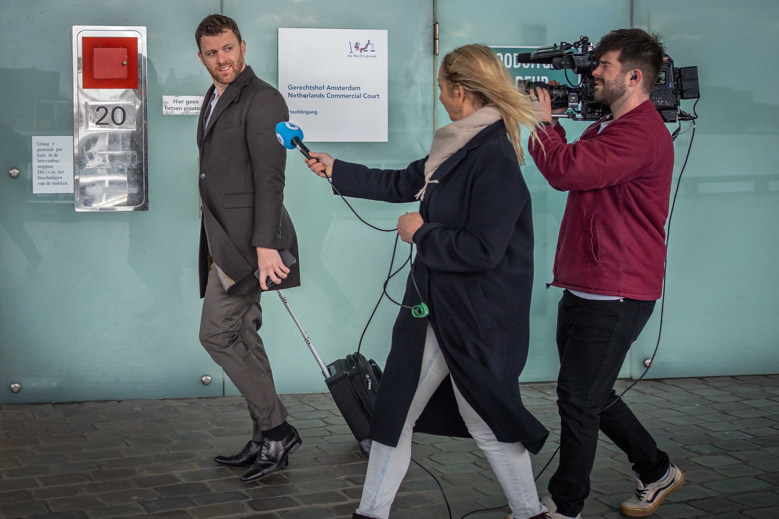 Advocaat: publicatieverbod over geluidsopnamen Peter R. de Vries is ...