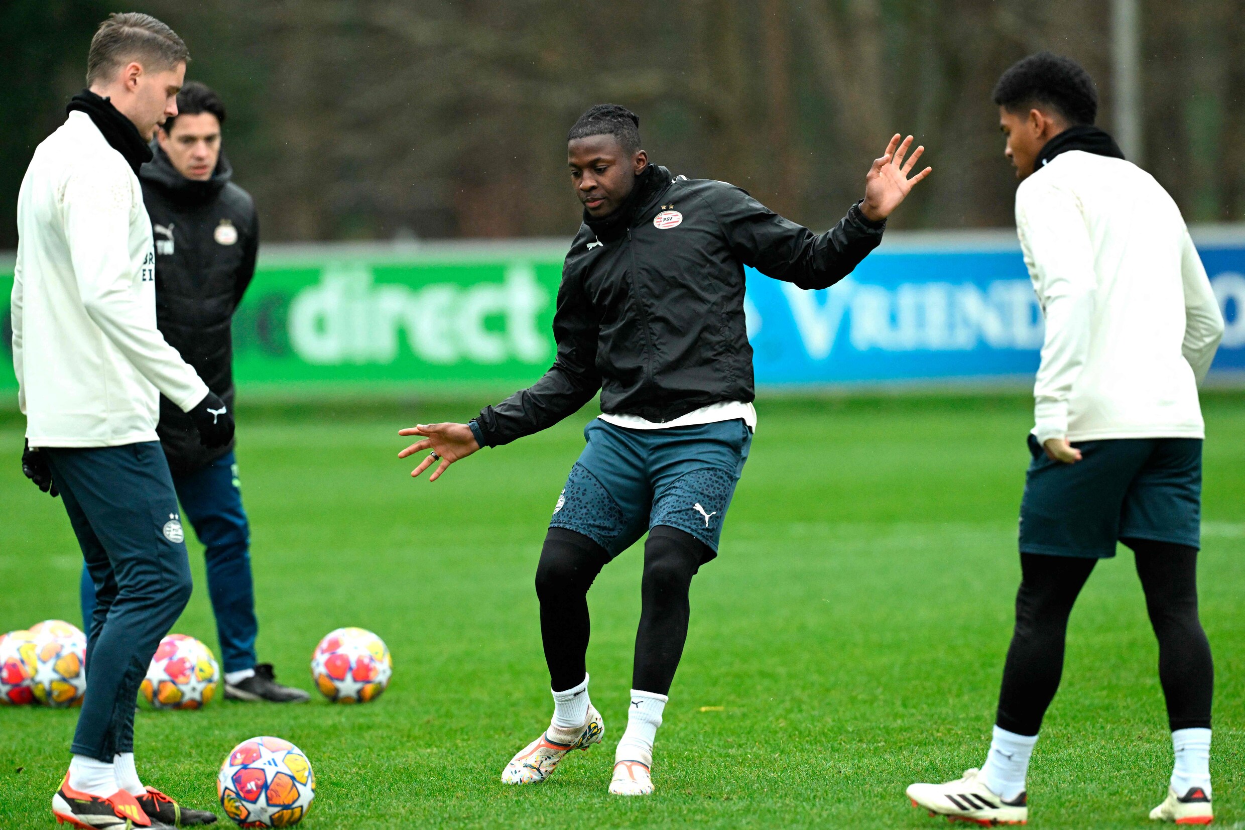 Lef en durf moeten PSV de overwinning op Borussia Dortmund bezorgen ...