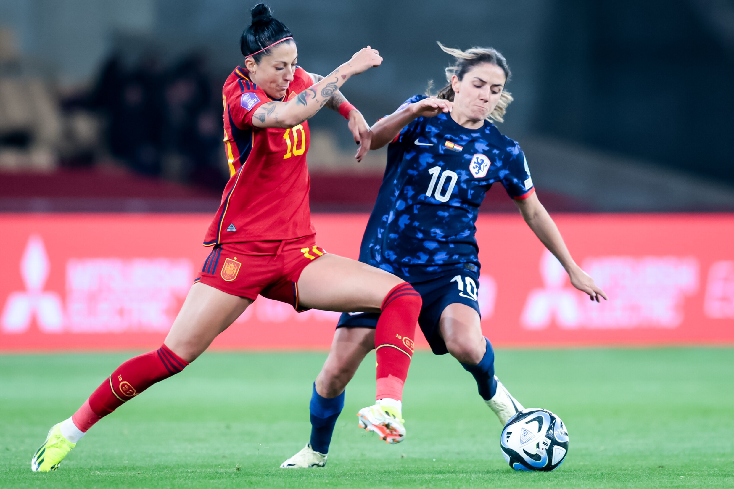 Voetbalsters onder hoogspanning, nog één kans op olympisch ticket | de ...