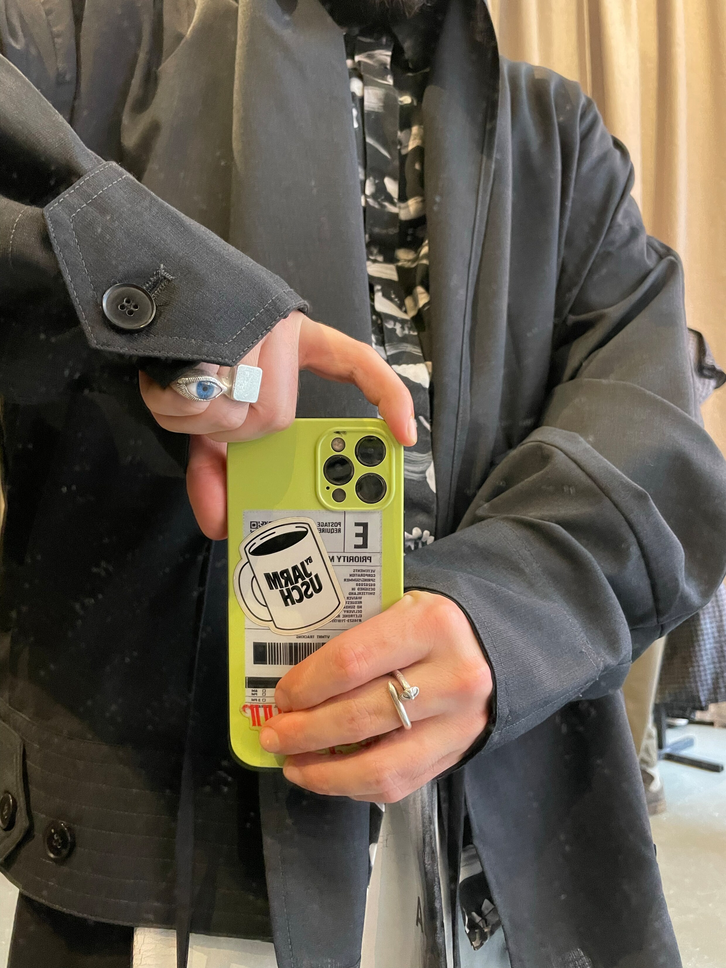 Bij Devastator is het goedkoopste item een geurtester, maar zie de ...