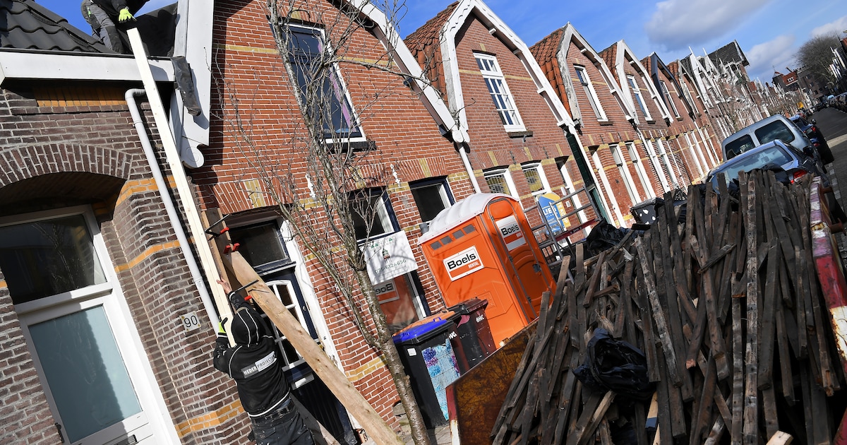 Scheve plafonds en golvende vloeren: in Zaandam verzakken de huizen ...