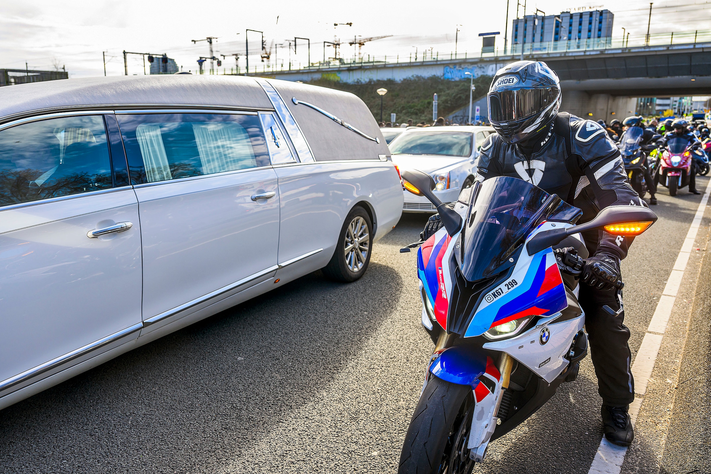De stadsdeelvoorzitter en het bendegeweld in Amsterdam-Zuidoost: ‘Het ...