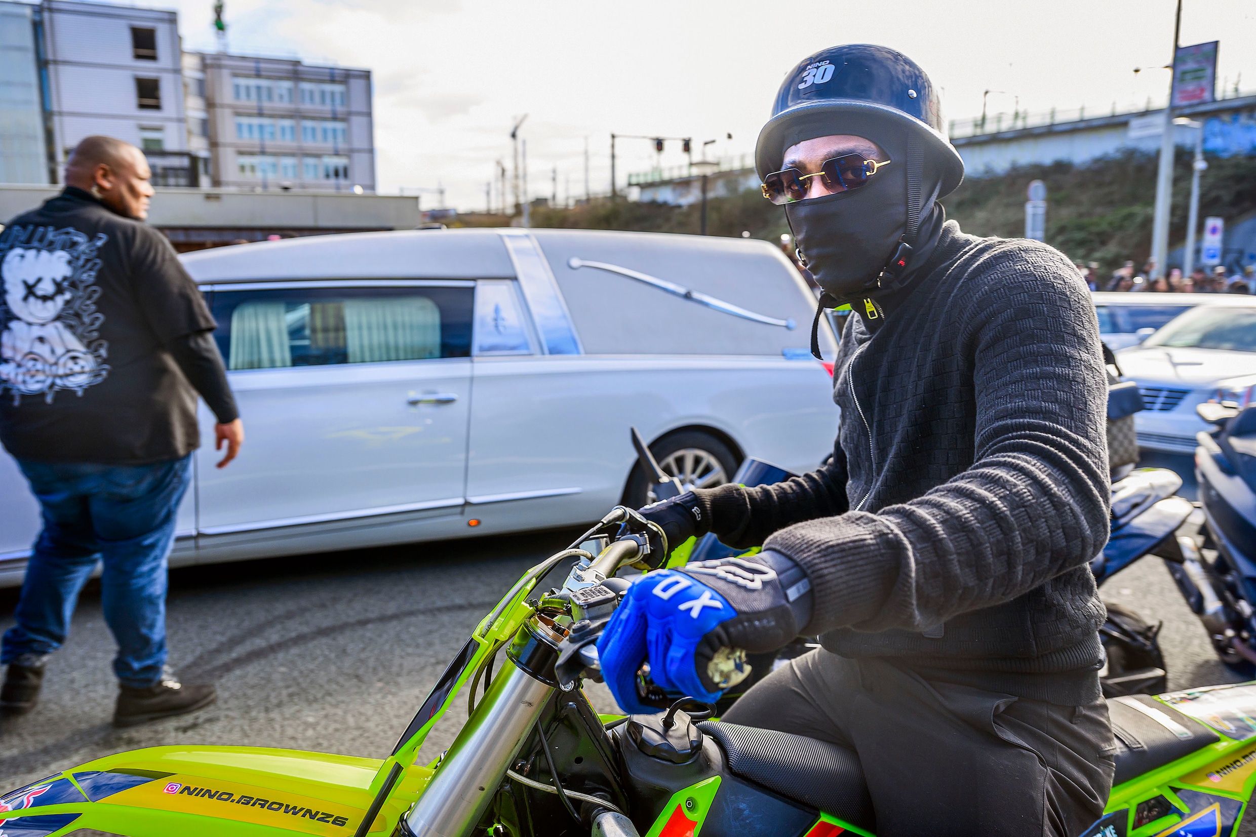 De stadsdeelvoorzitter en het bendegeweld in Amsterdam-Zuidoost: ‘Het ...