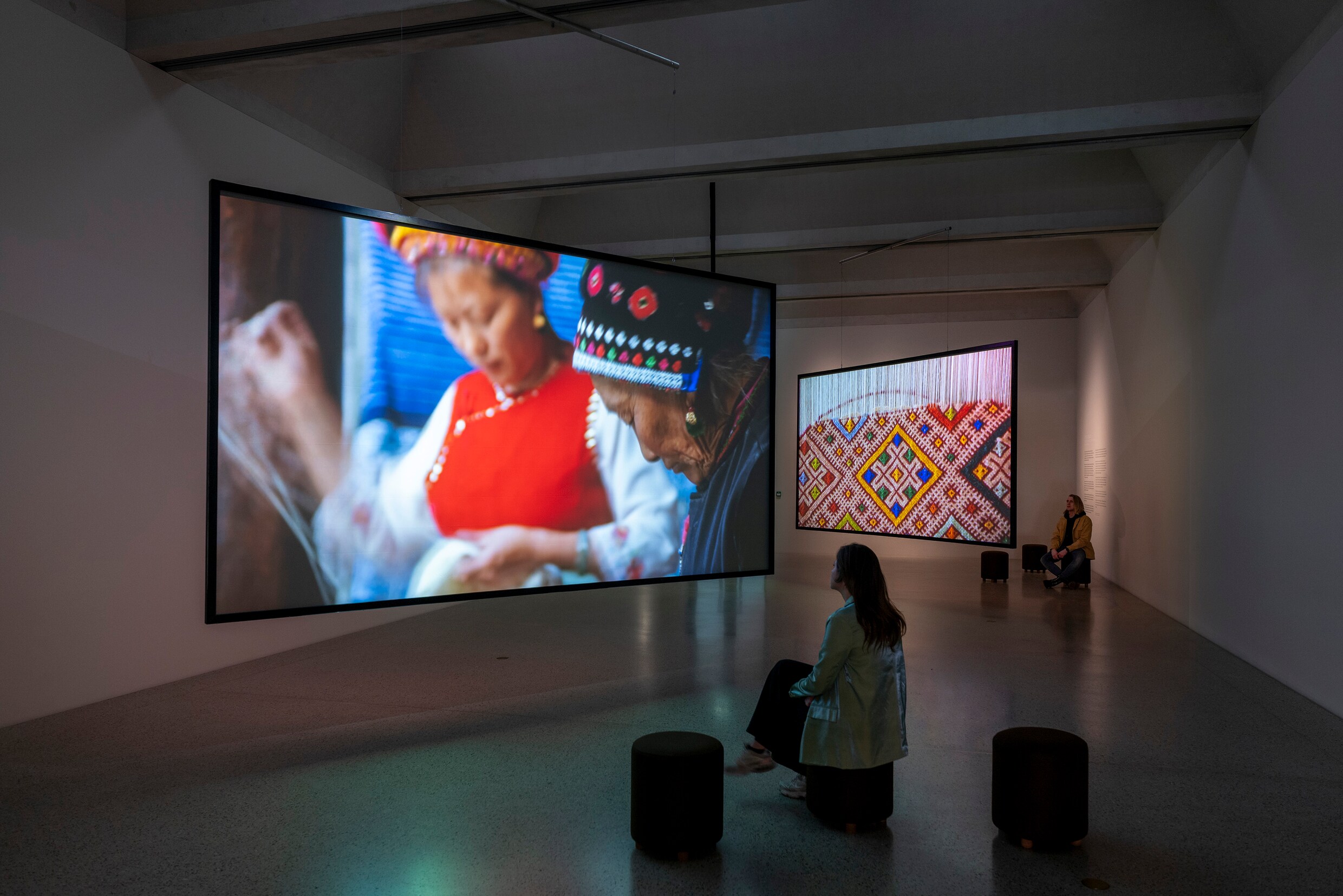 De Koreaanse kunstenaar Kimsooja blaast nieuw leven in de collectie van ...