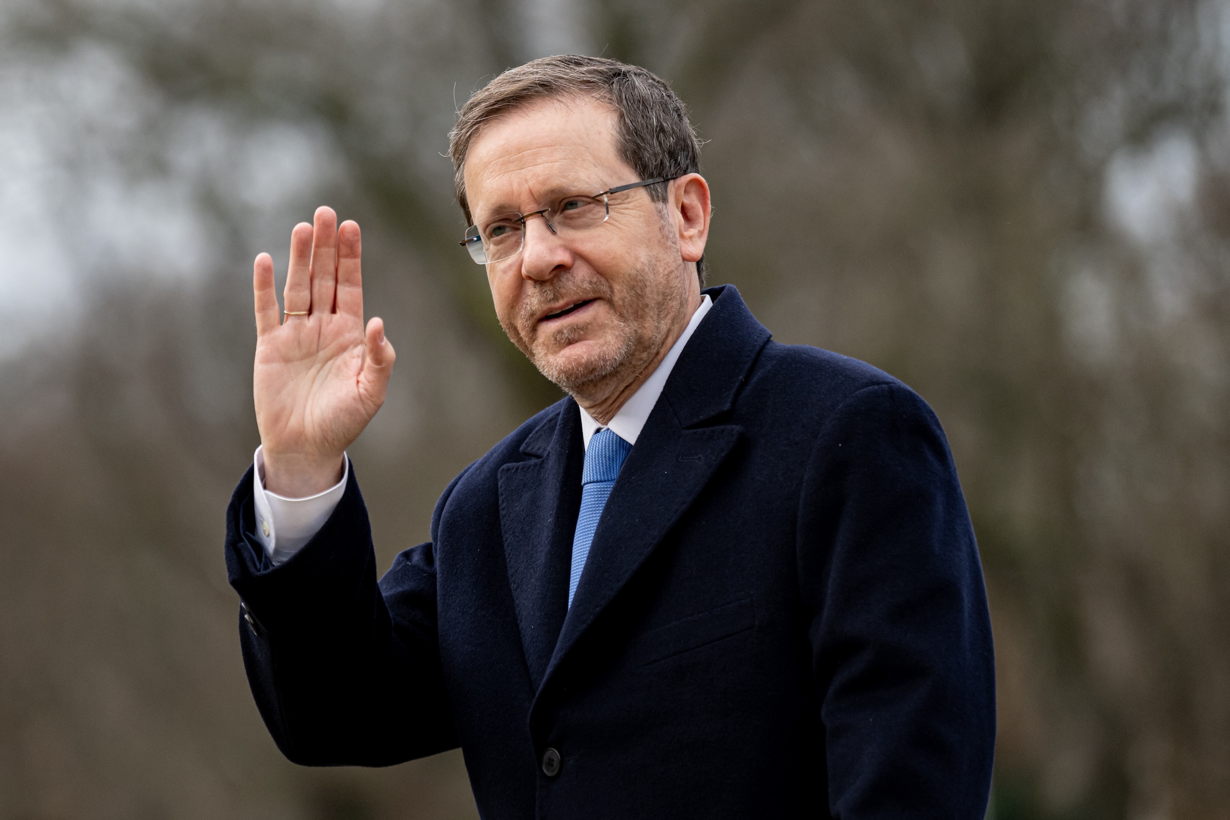 Van gematigd naar omstreden: wie is Isaac Herzog, de president van ...