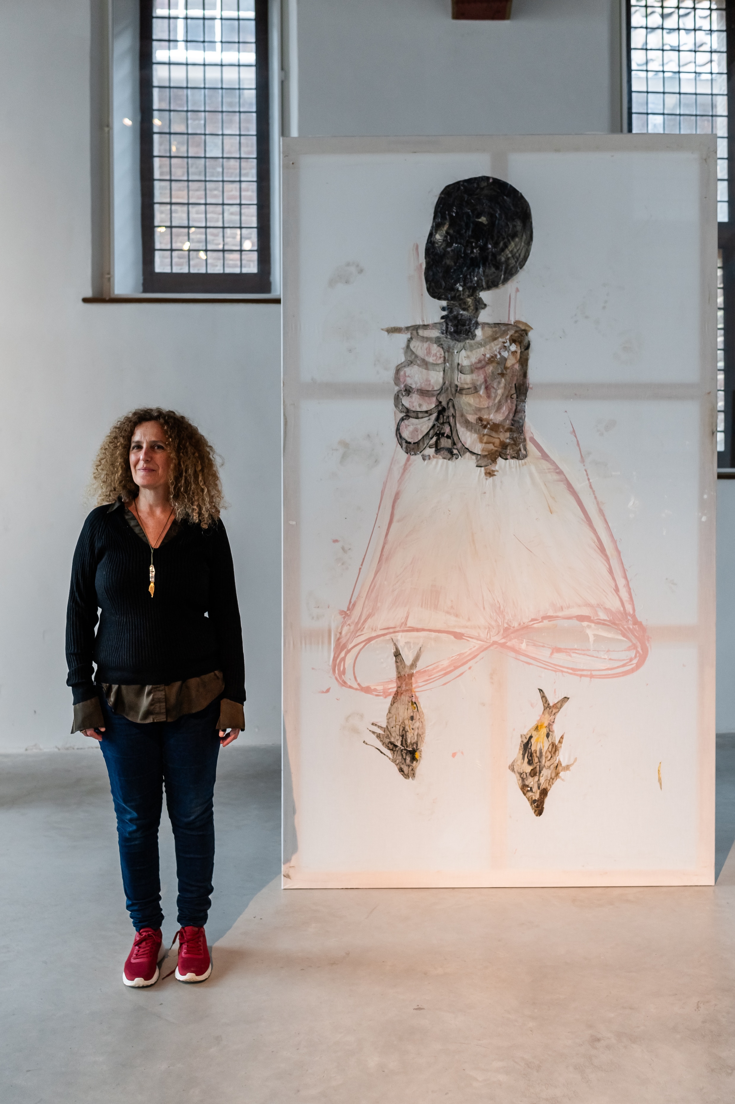 In haar precaire, maar ook sensuele vrouwenportretten ontleedt ...