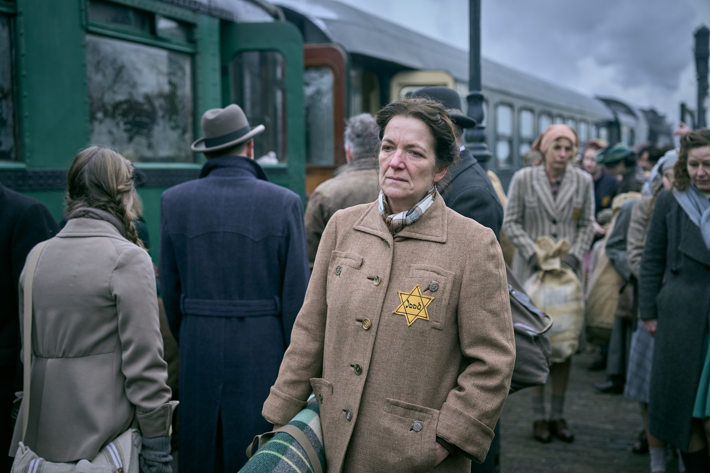 ‘Subtiele en genuanceerde’ EO-serie ‘De Joodse Raad’ wint Zilveren ...