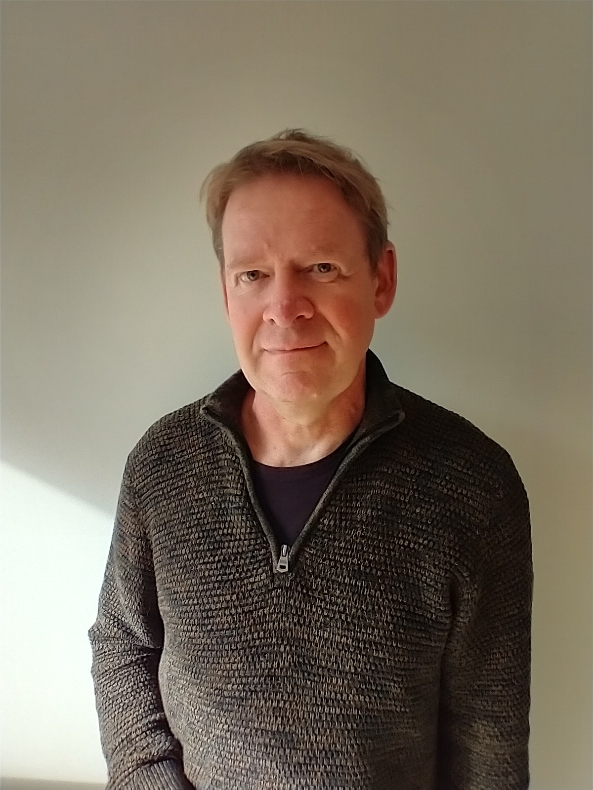 Na een beroerte komt hij moeilijk uit zijn woorden. Over hoe dat is ...